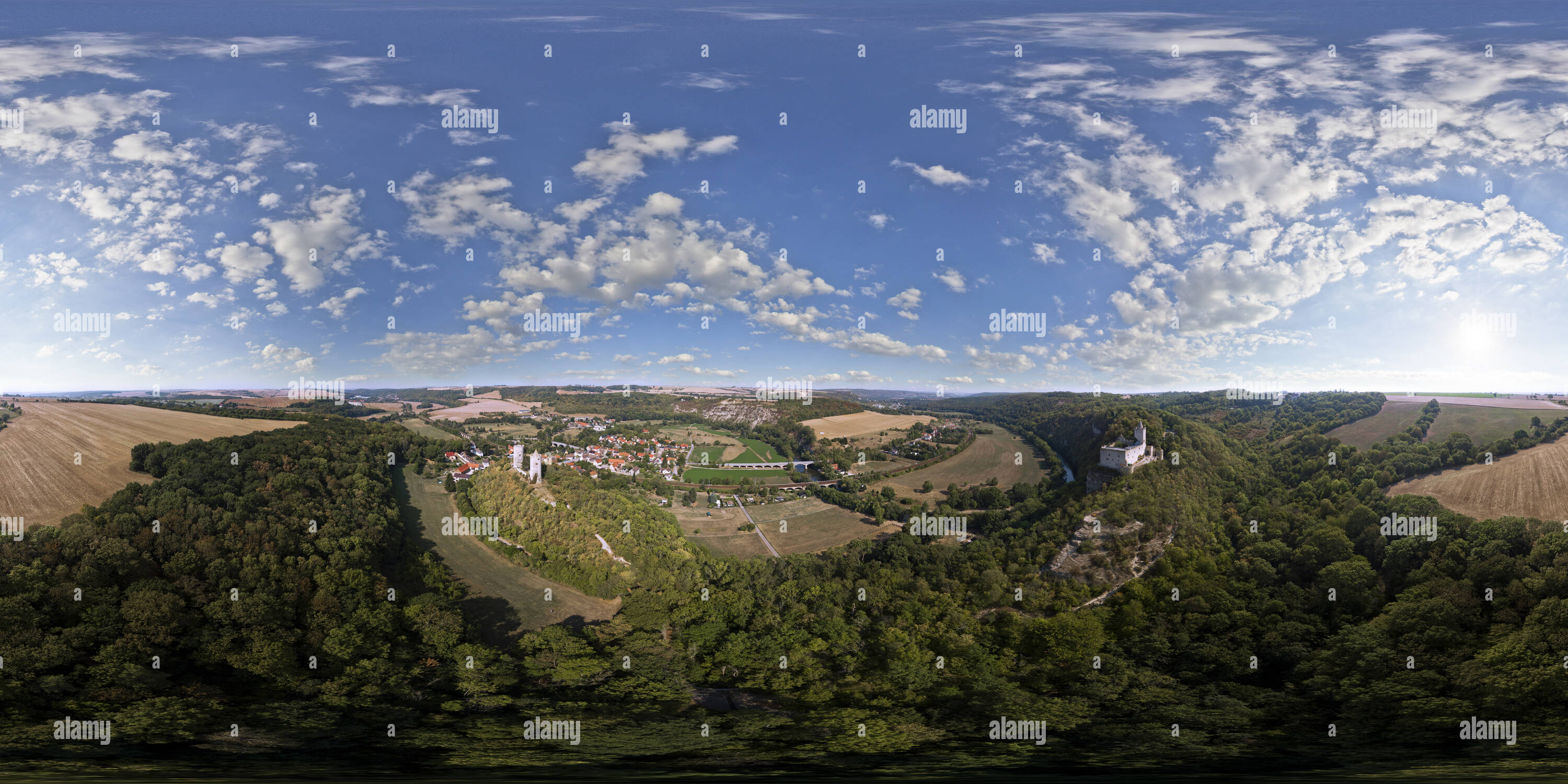 360° view of Castle Saaleck and Rudelsburg - Alamy