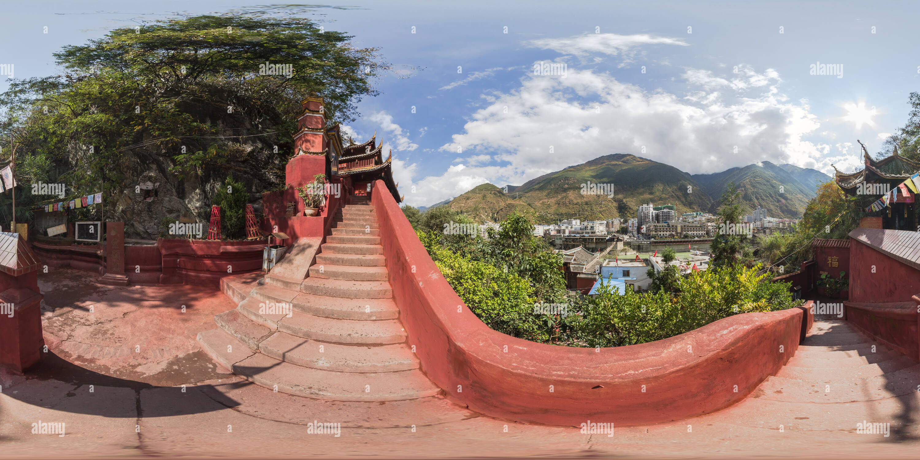 360° view of Luding County, Sichuan - Luding Bridge-5Panorama - Alamy