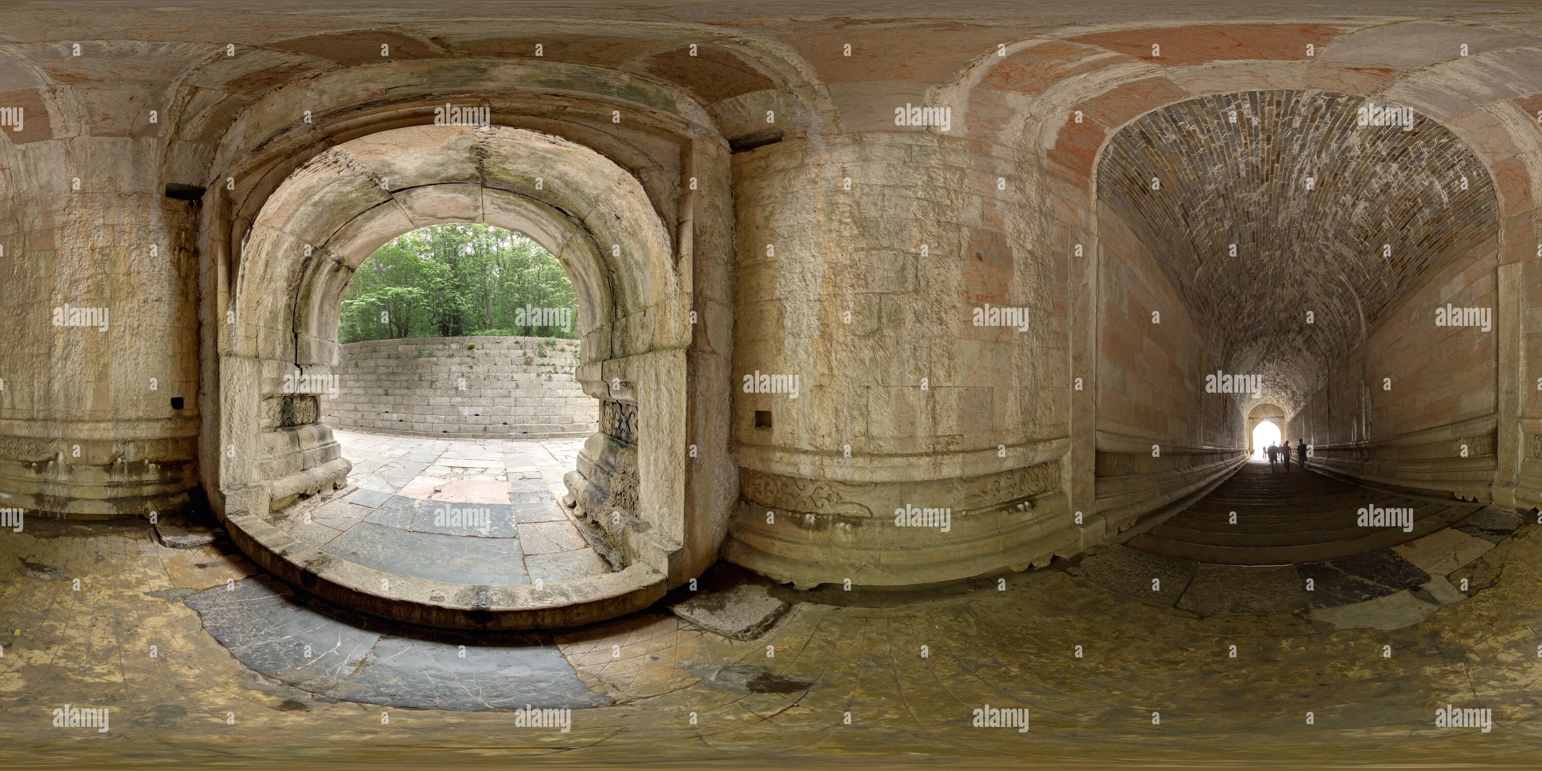 Xiaoling hi-res stock photography and images - Alamy