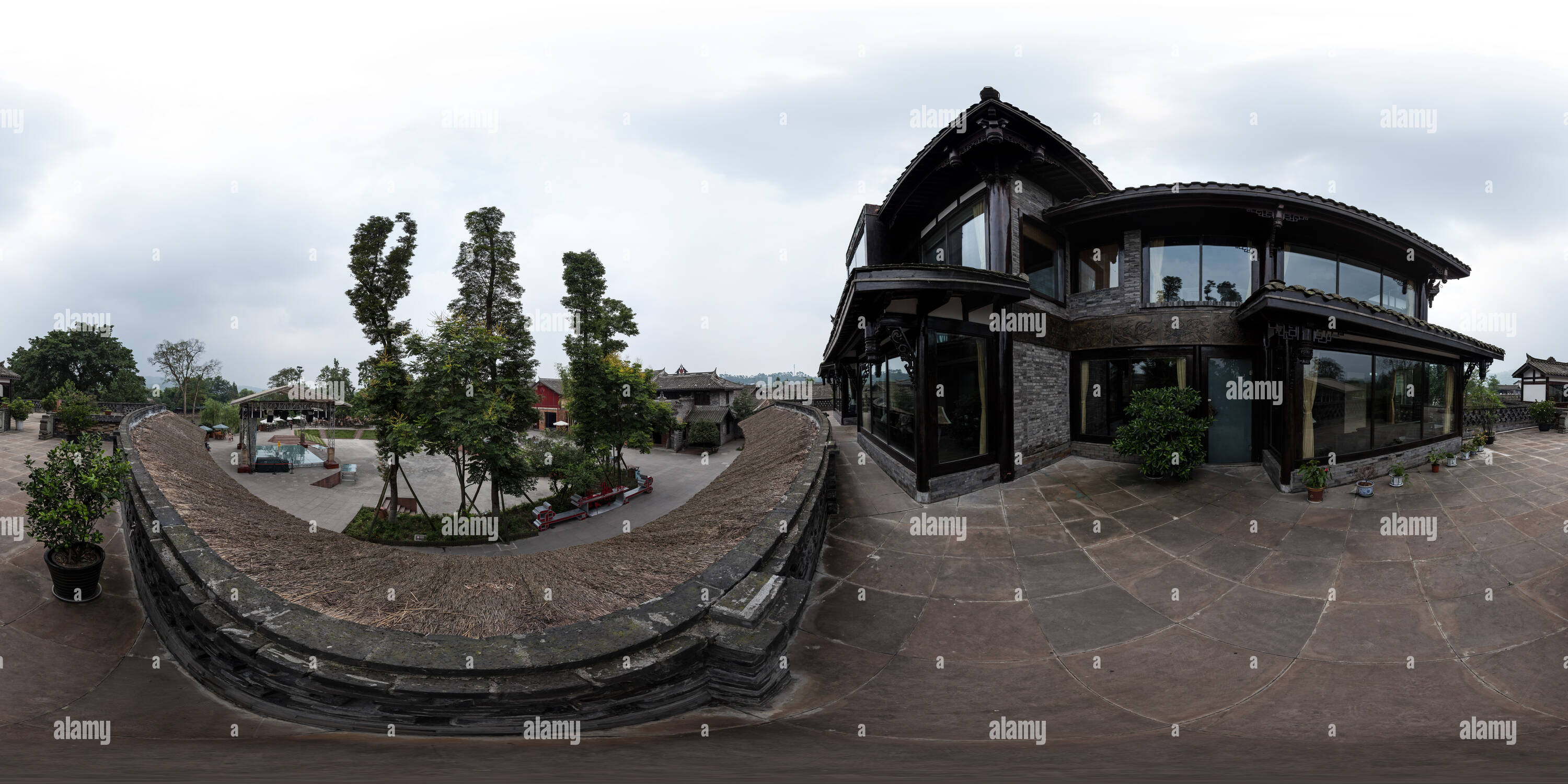 360° view of Sichuan - QIONGLAI - Pingle ancient town -19-2012 - Alamy