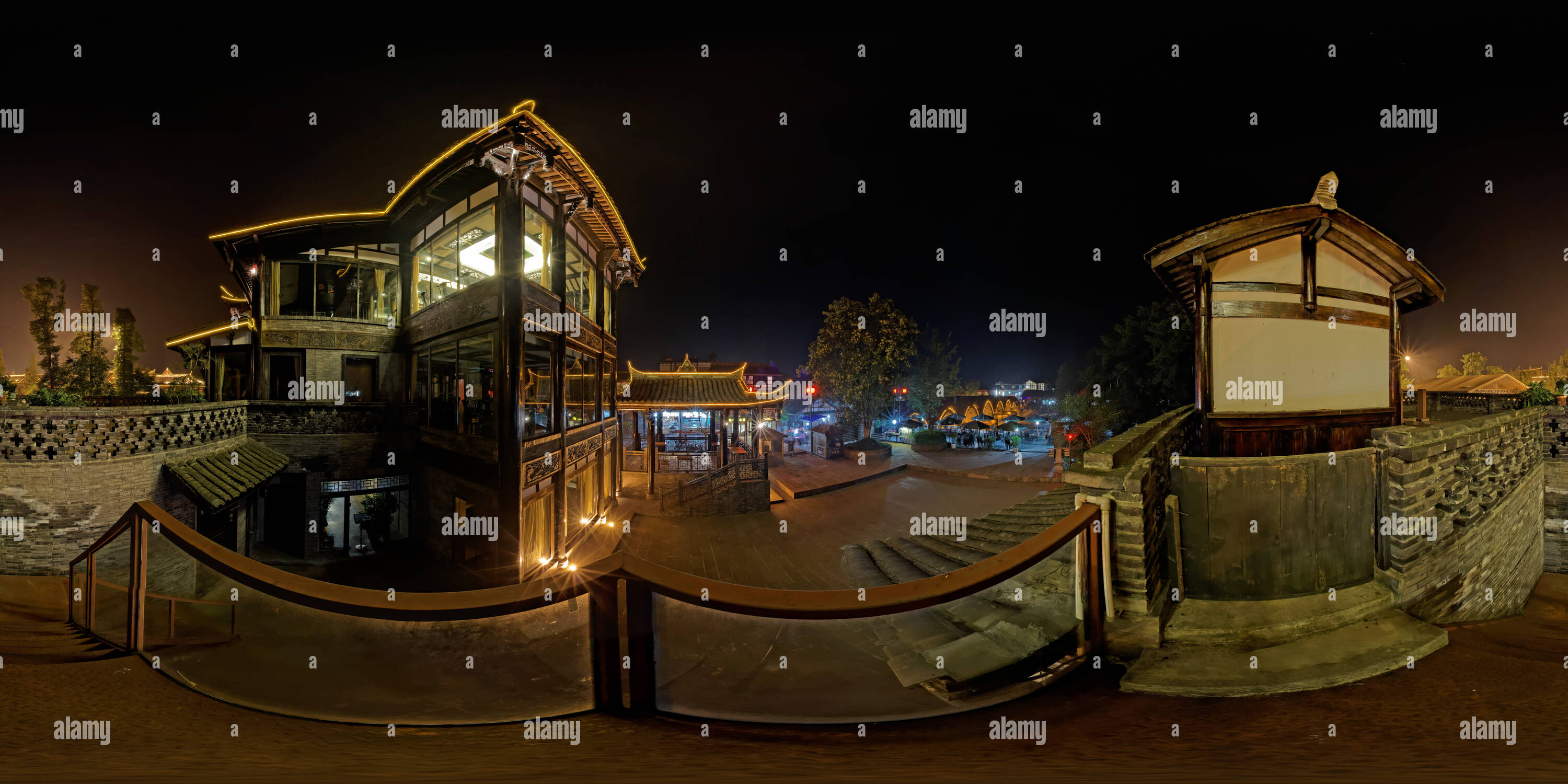 360° view of 2012-08-24 - in Chengdu - QIONGLAI - Pingle town - Guzhen ...