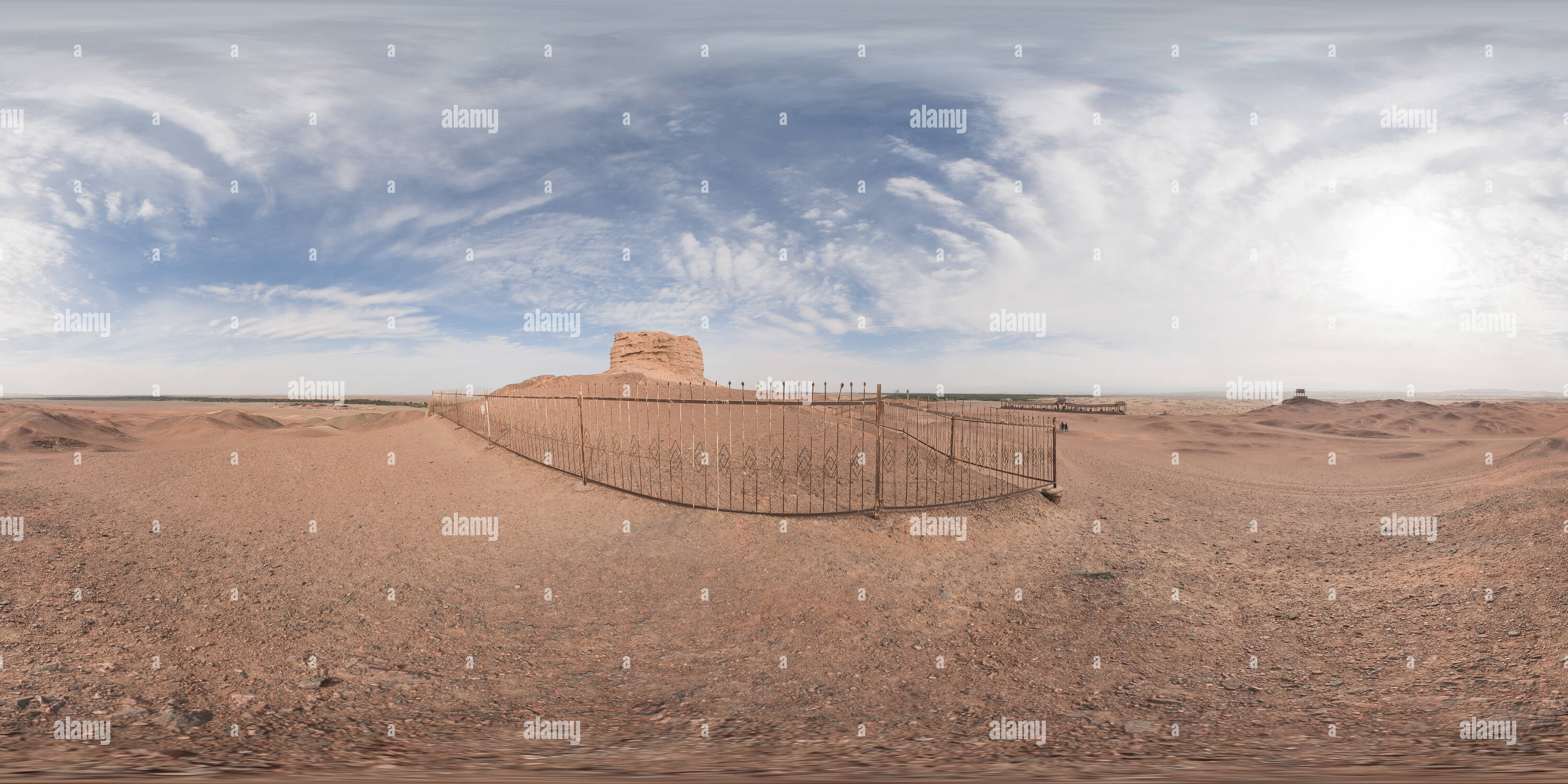 360° view of Dunhuang City - Yang Guan - Bongsudae - Alamy