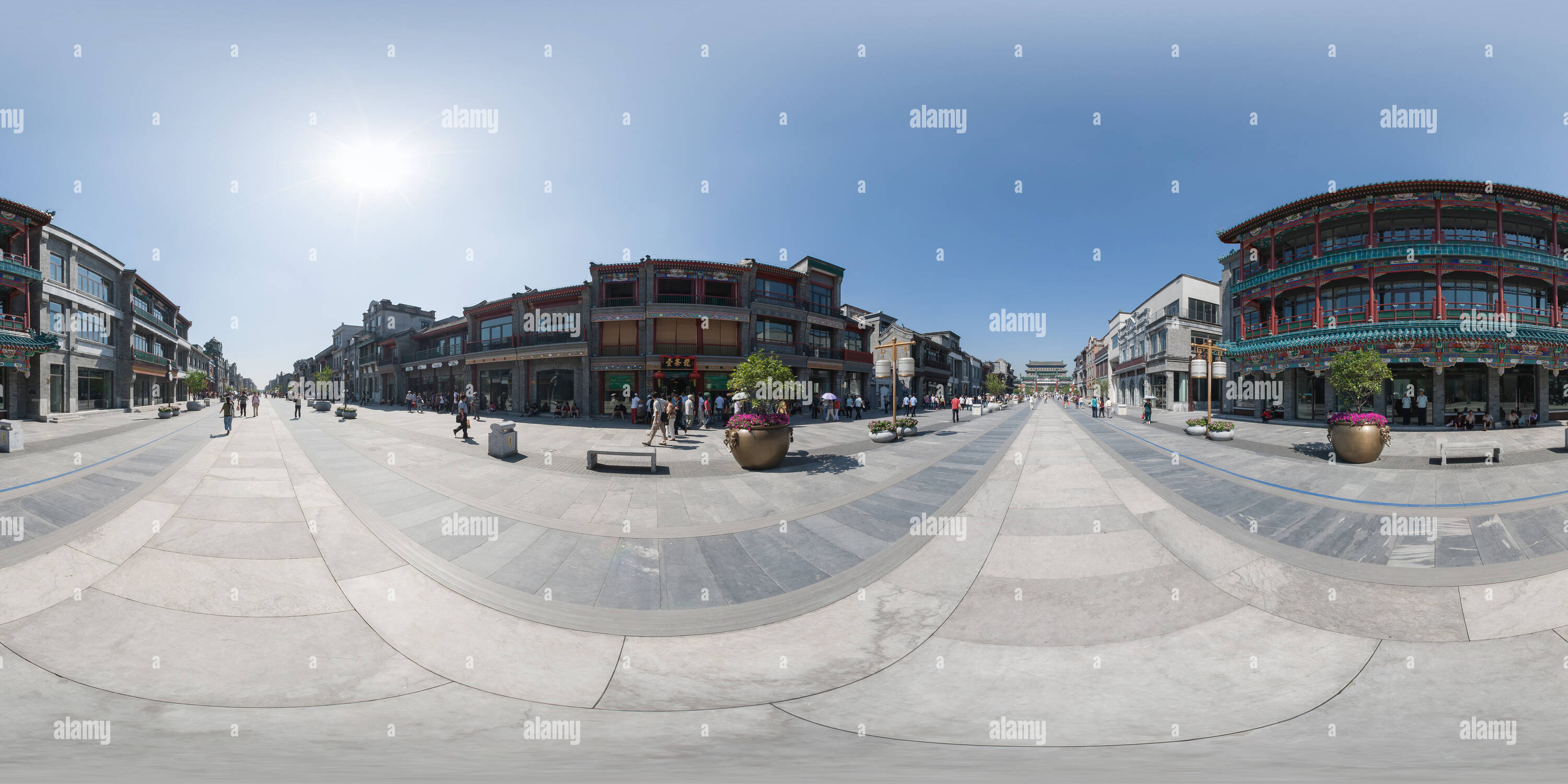 360° view of Beijing Qianmen Street - "one-stop" Hui old restaurant ...