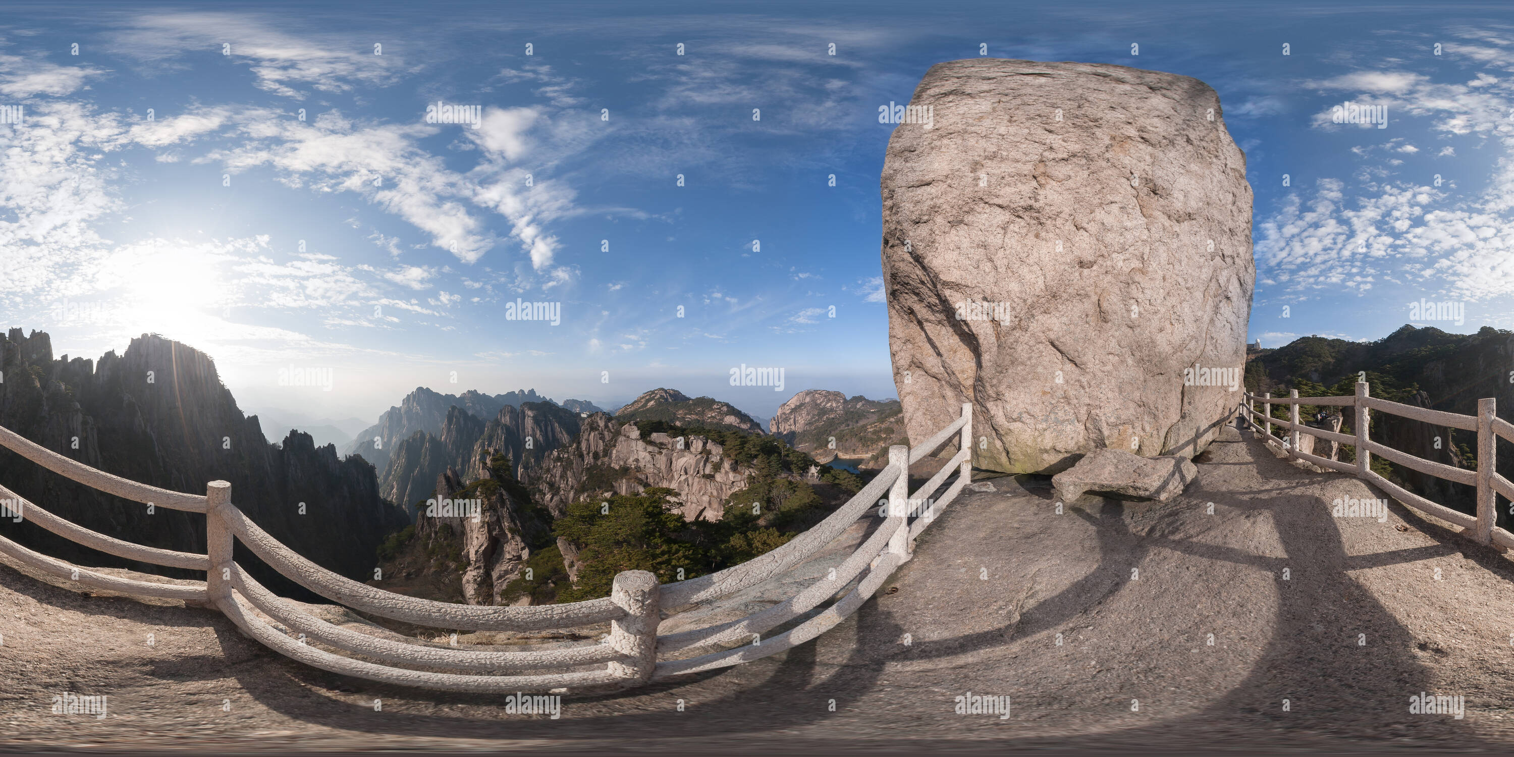 360° view of Huangshan Scenic Area - flying stone ( close-up - Alamy