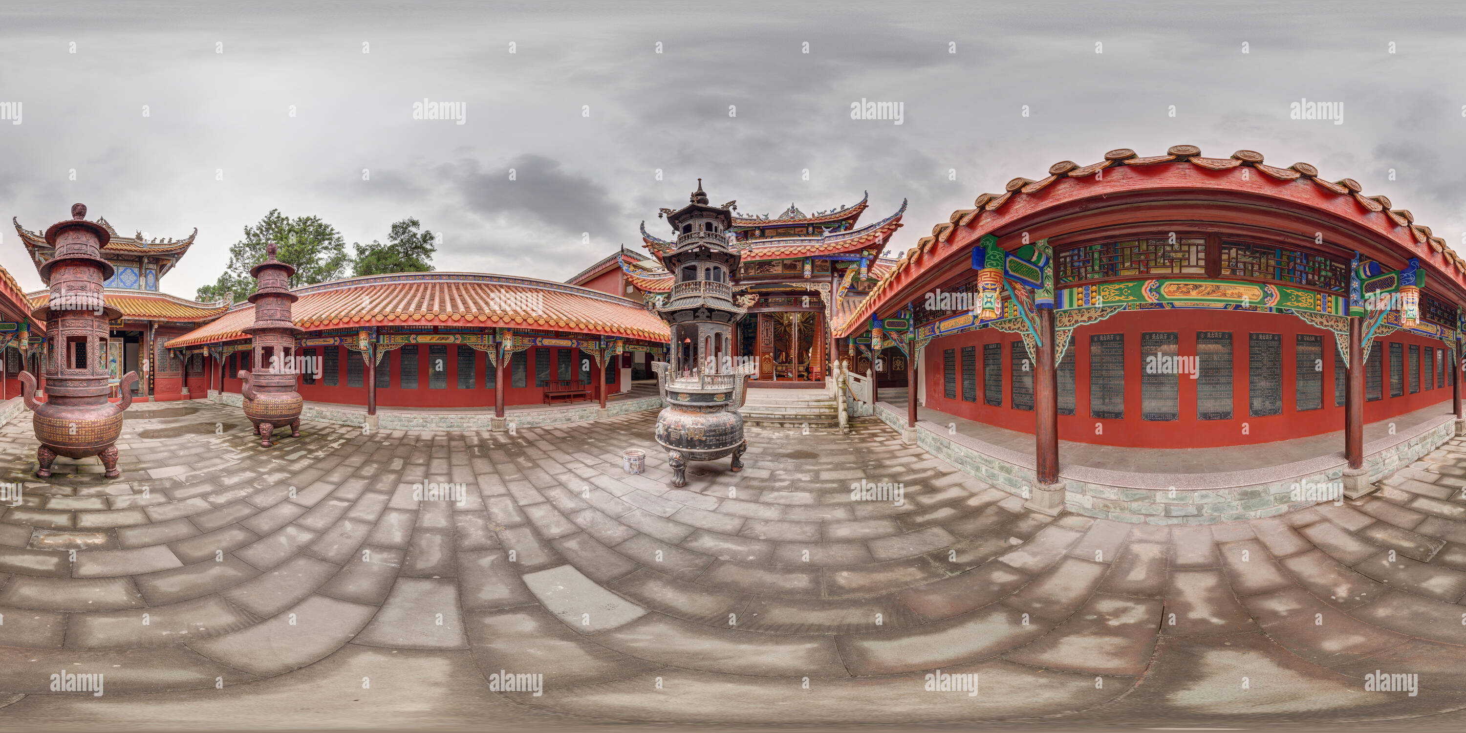 360° view of Xichang - Ceremony State Town - xichan temple -5-2014 - Alamy