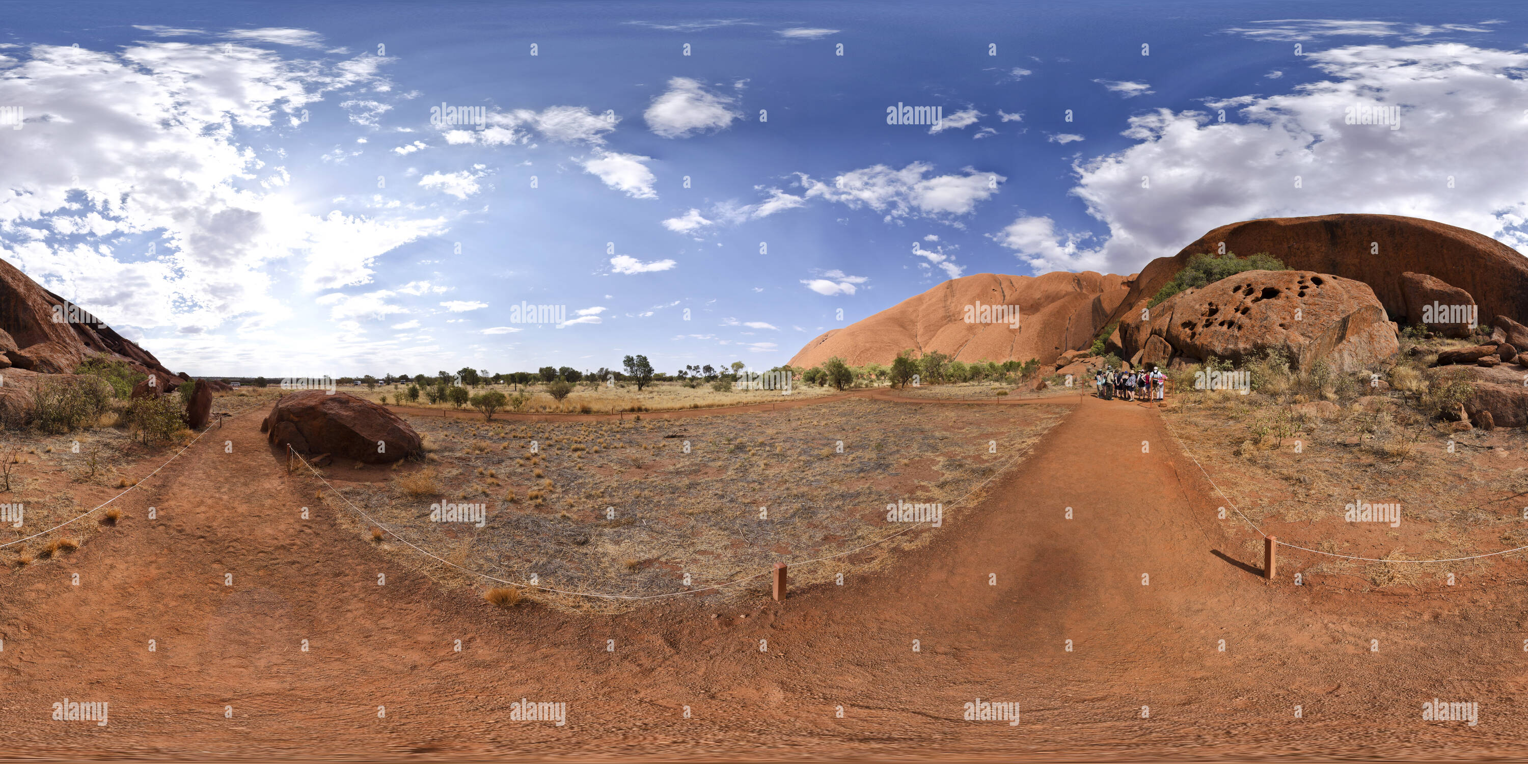 360° view of Uluru - Ayers Rock - Alamy
