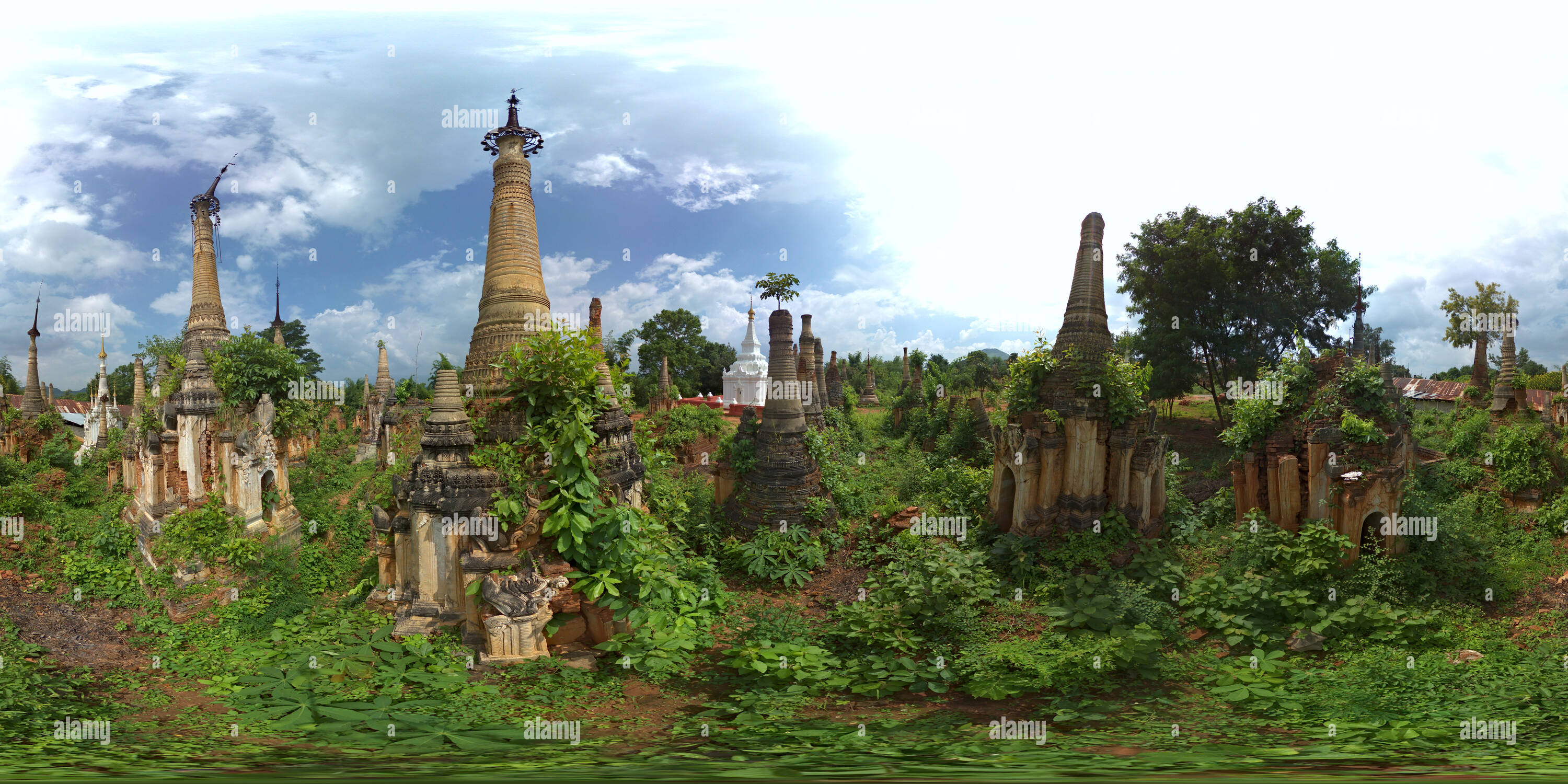 360° view of Shwe Inn Dein Pagoda, Myanmar - Alamy