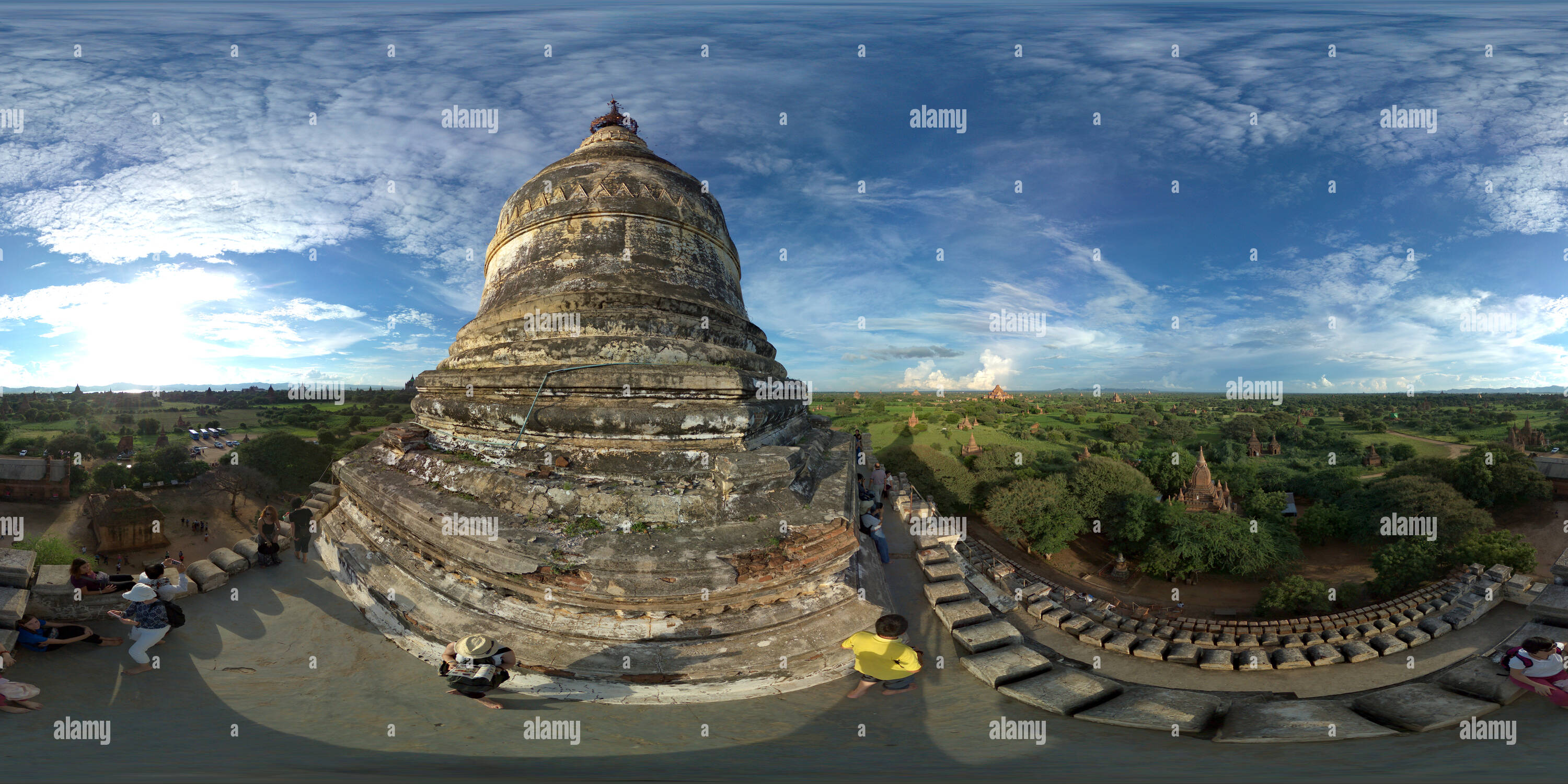 360° view of Shwesandaw Pagoda, Bagan - Alamy