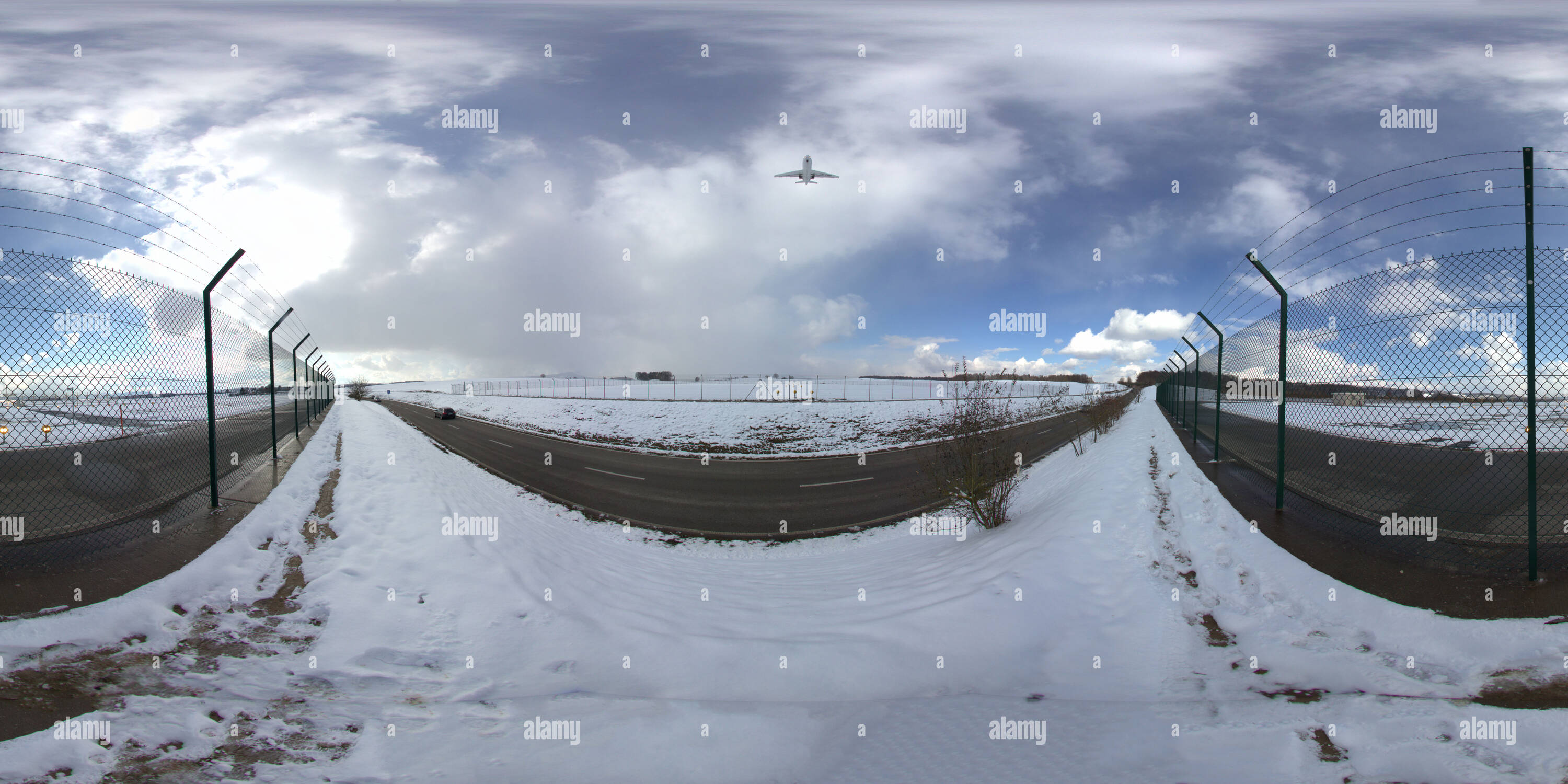 Zurich airport winter hi-res stock photography and images - Alamy