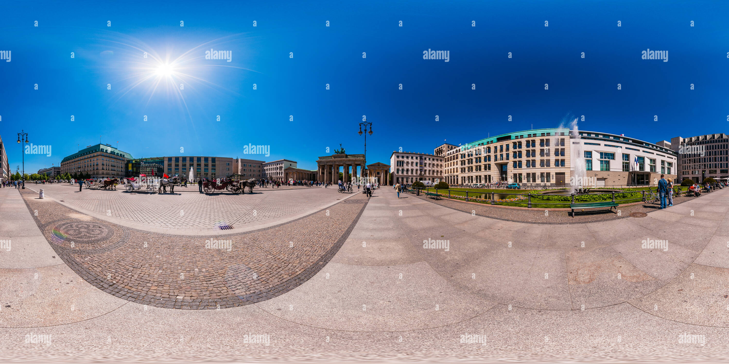 360° view of Berlin - Pariser Platz - Alamy