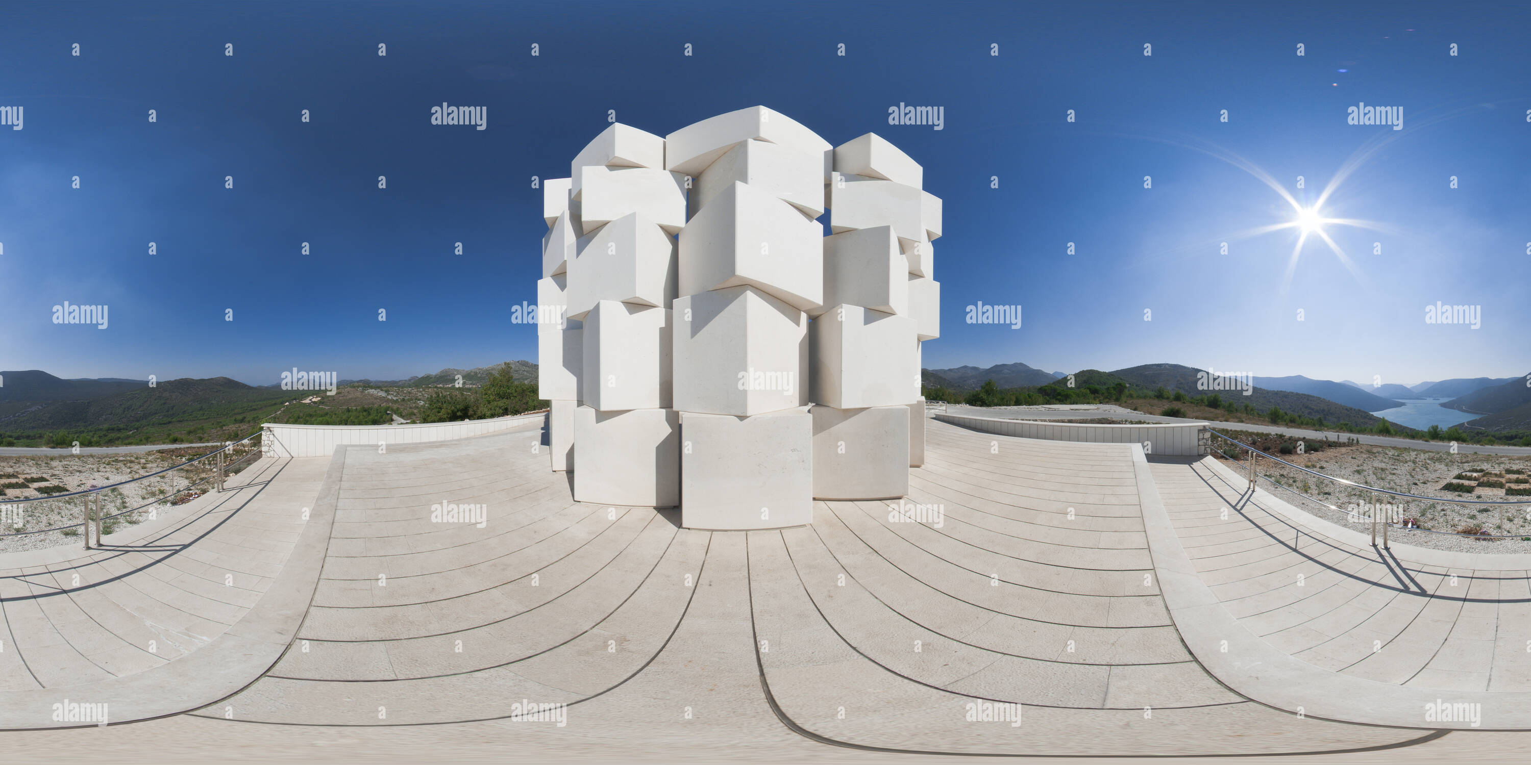 360° view of Monument to Victory - Alamy