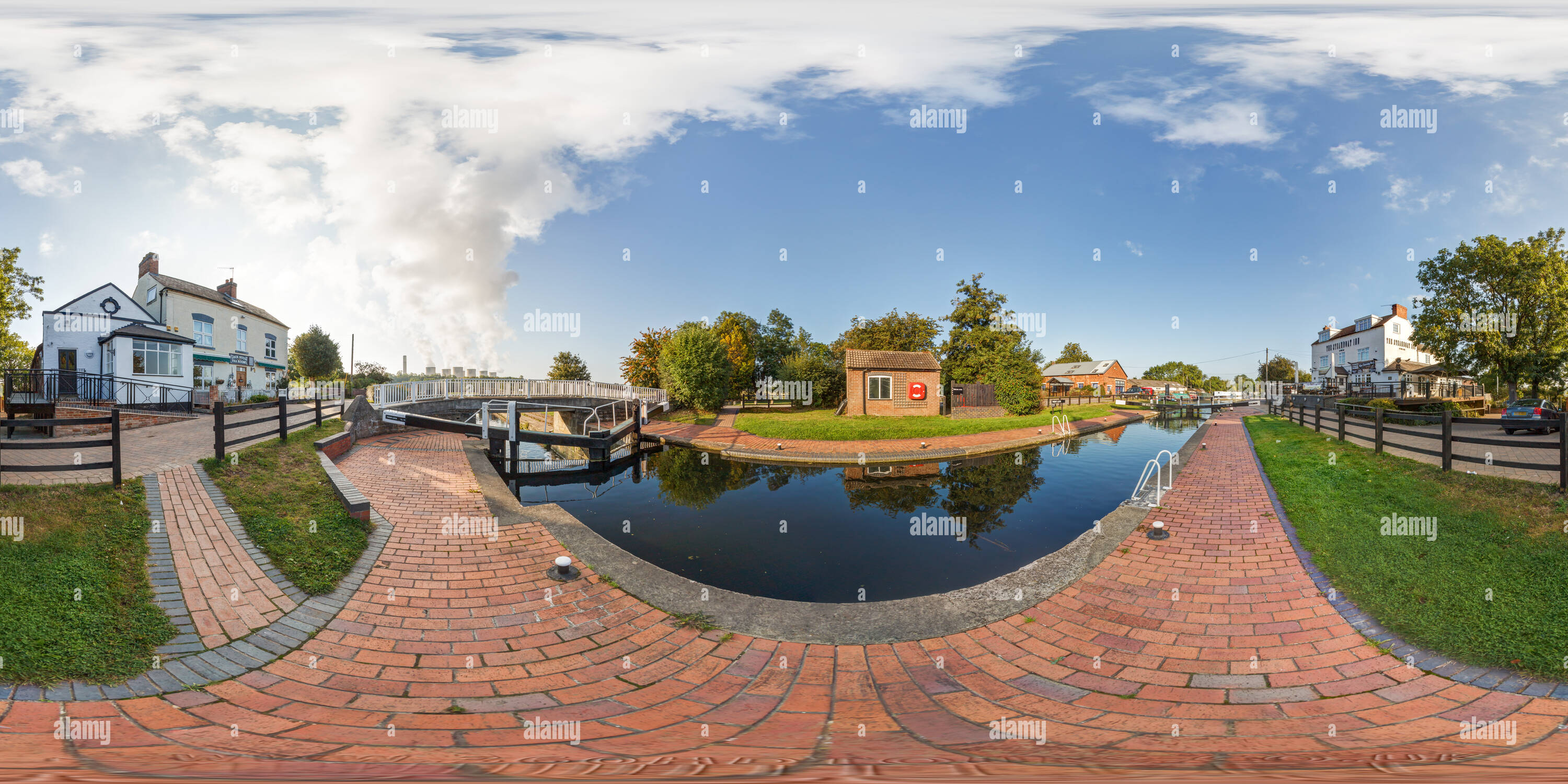 Trent lock river canal erewash hi-res stock photography and images - Alamy