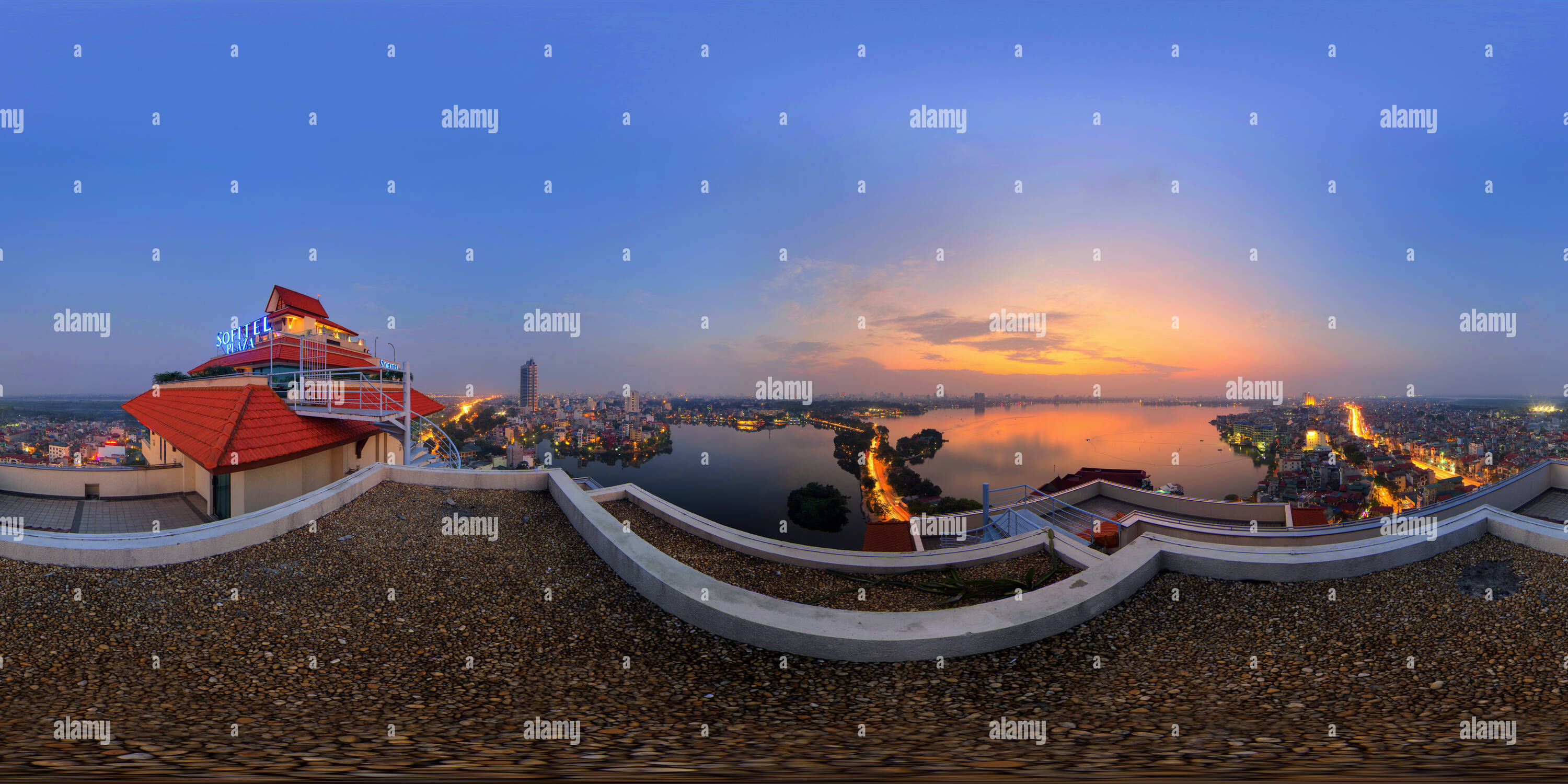 360° view of Sunset over Hanoi skyline - Alamy