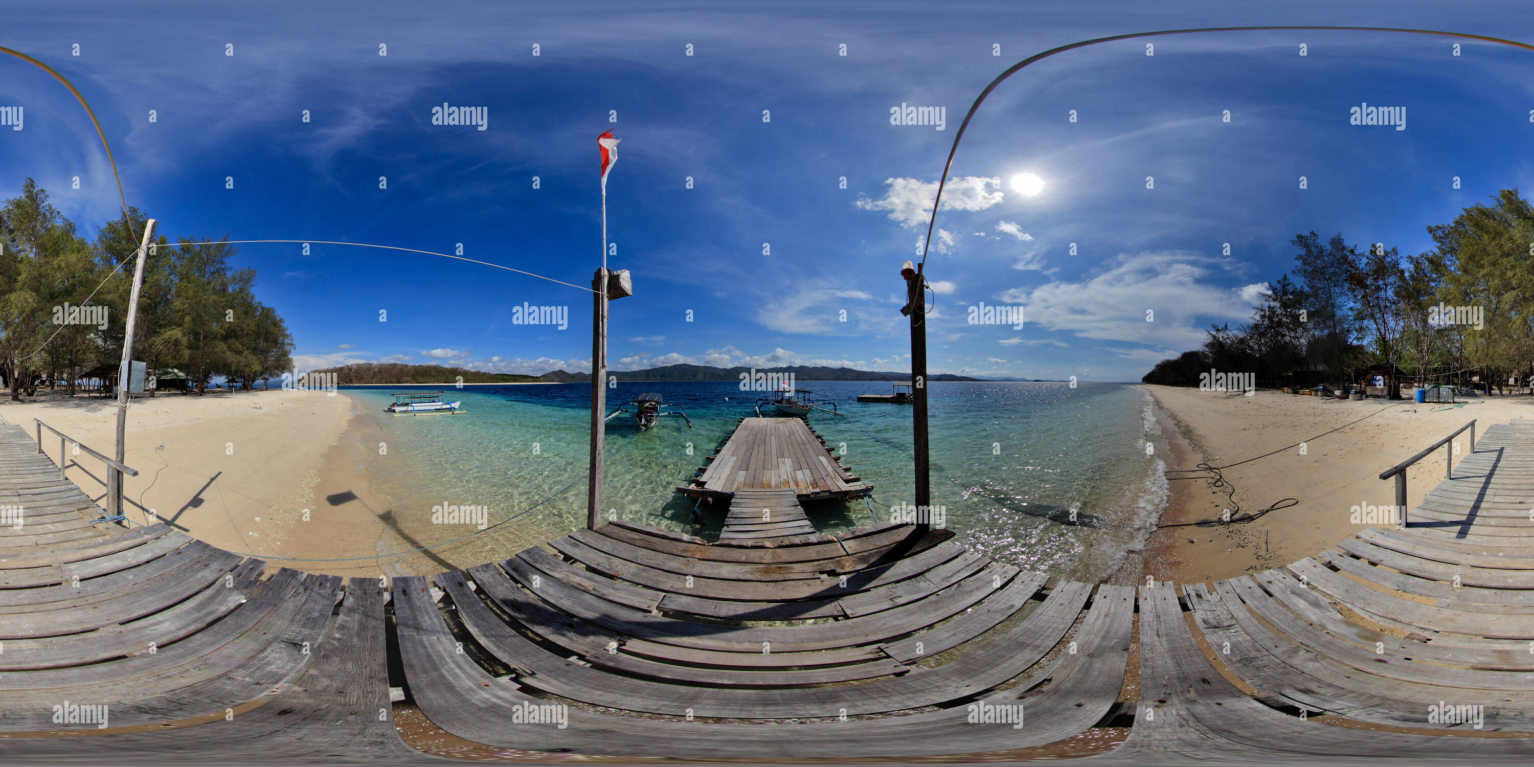 360° view of Gili Nanggu Harbour - Alamy