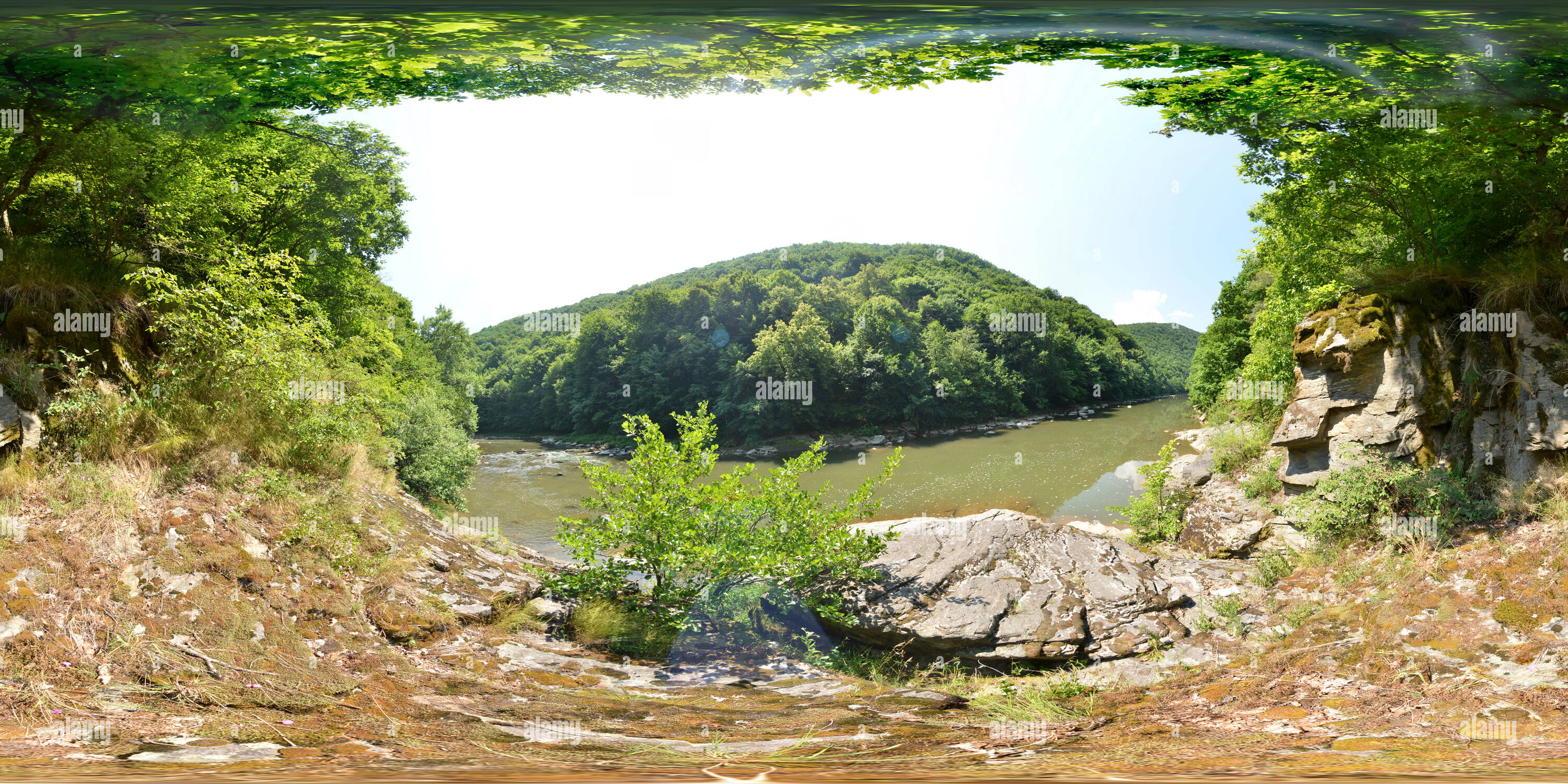 360° view of Lapus River Gorges, Romania - Alamy