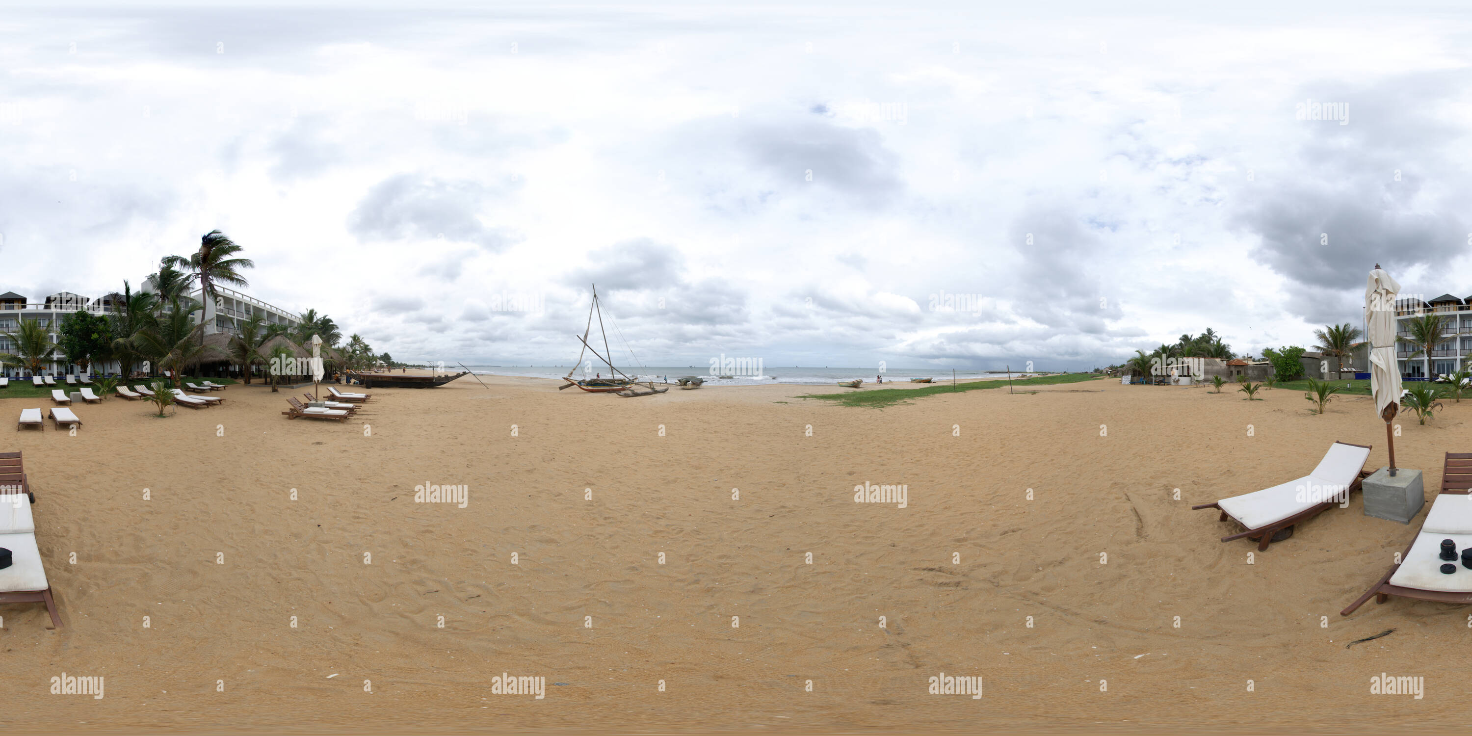 360° view of Beach at Hotel Jetwing Sea - Alamy