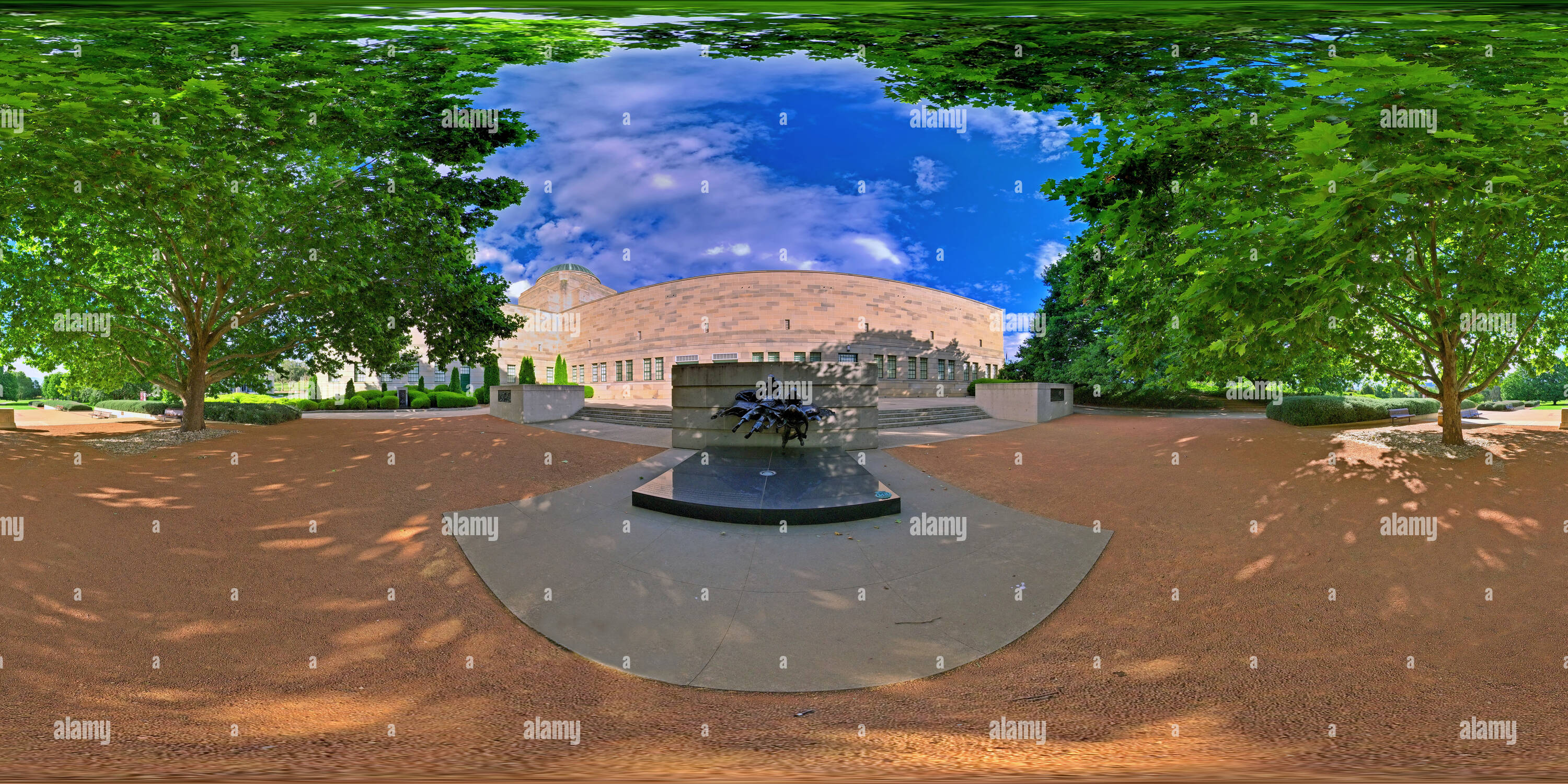 360° view of Canberra - War Memorial Western Courtyard - Alamy