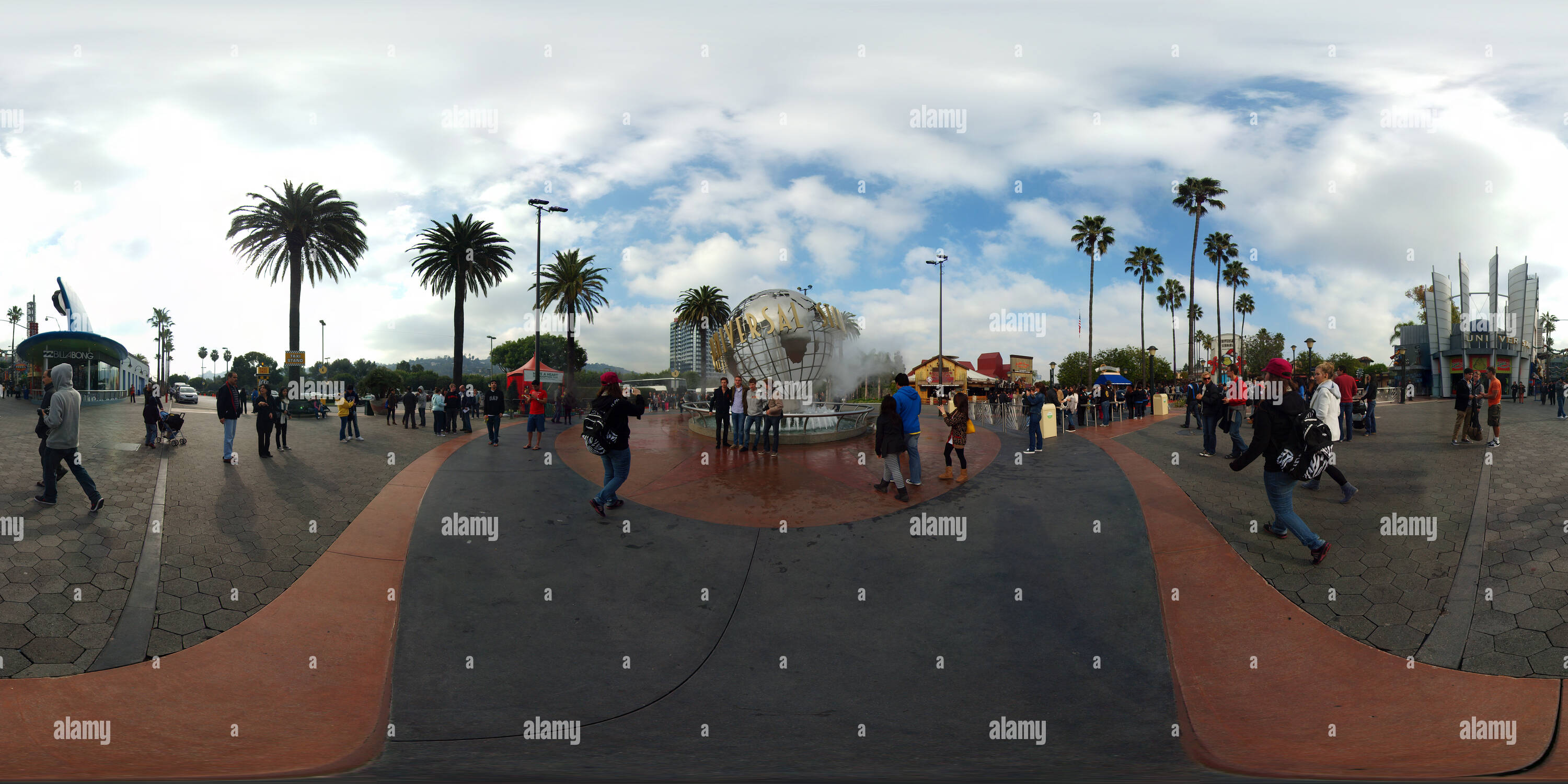 360° view of The Universal Studios globe - Alamy