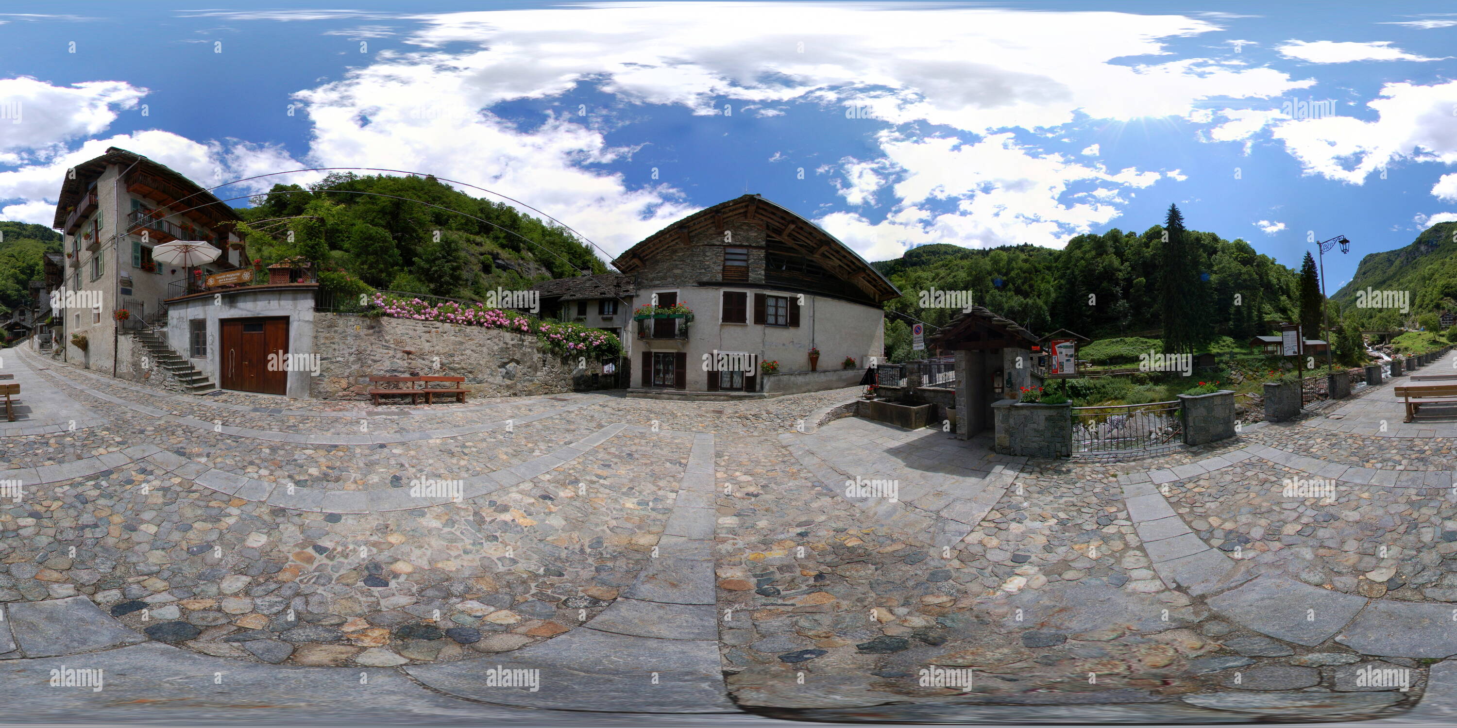 Rassa hi-res stock photography and images - Alamy