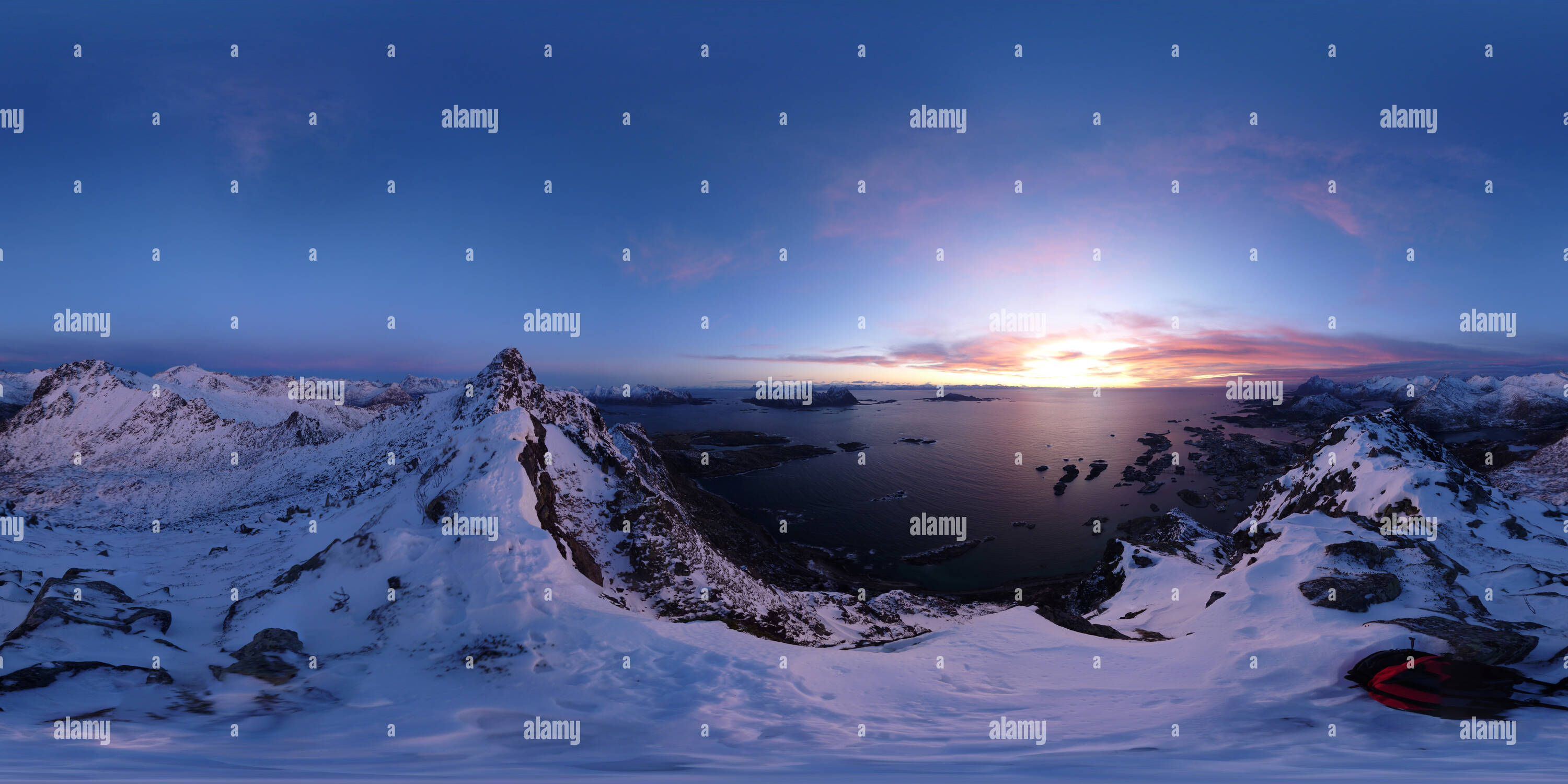 360cities norway hi-res stock photography and images - Alamy