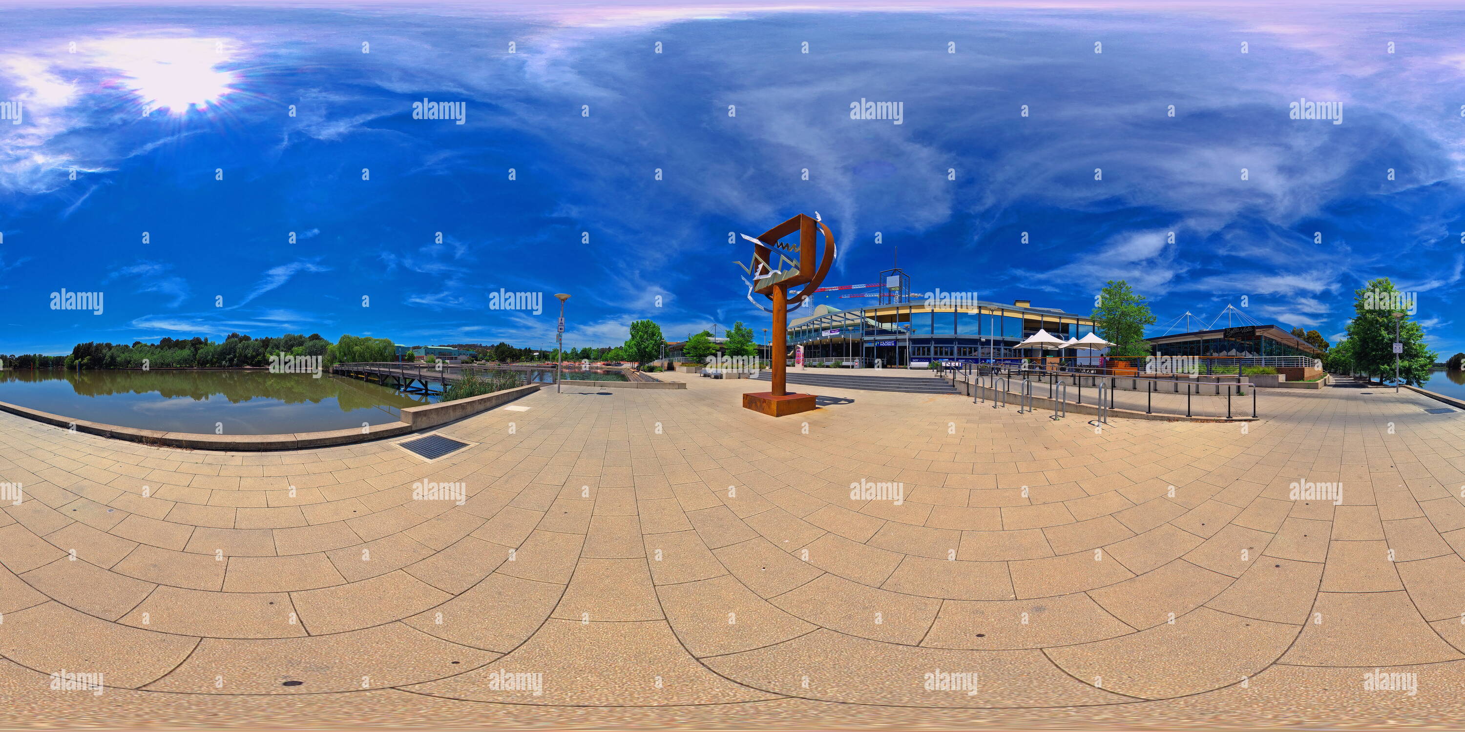 360° view of Canberra - Lake Ginninderra Foreshore - Alamy