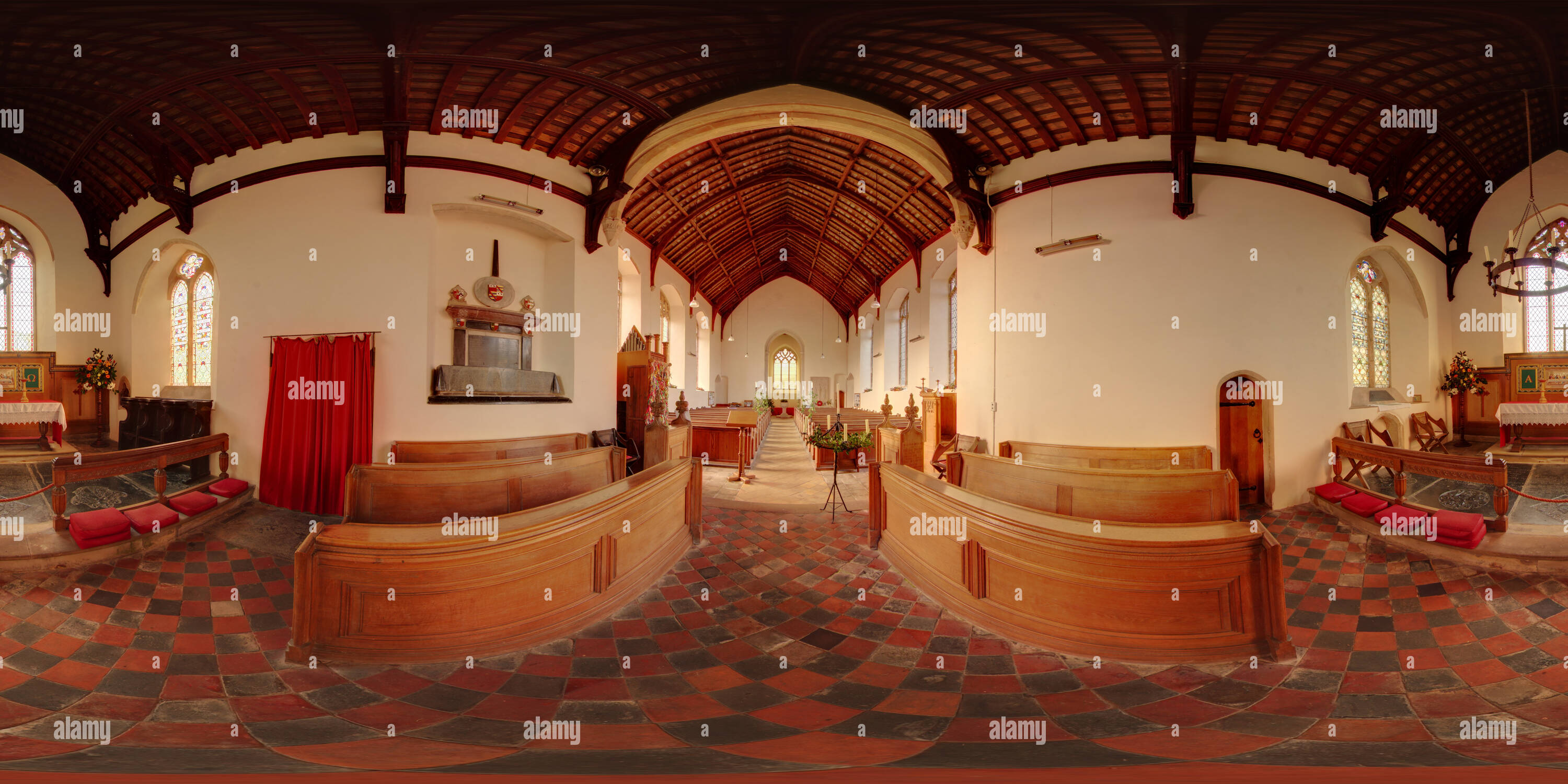 360° view of St John the Baptist Church interior Stiffkey - Alamy