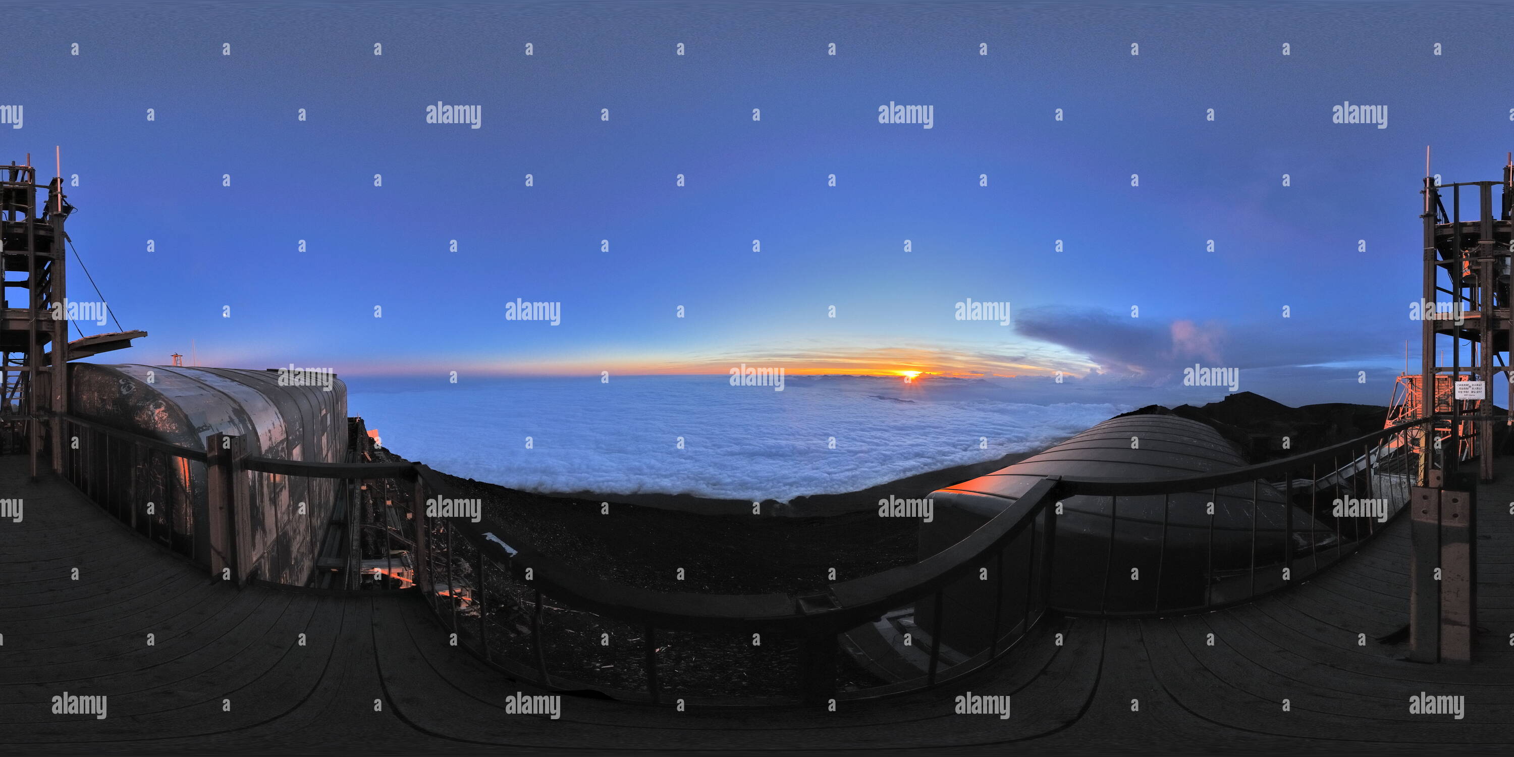 360° view of sunset in Mt.fuji - Alamy