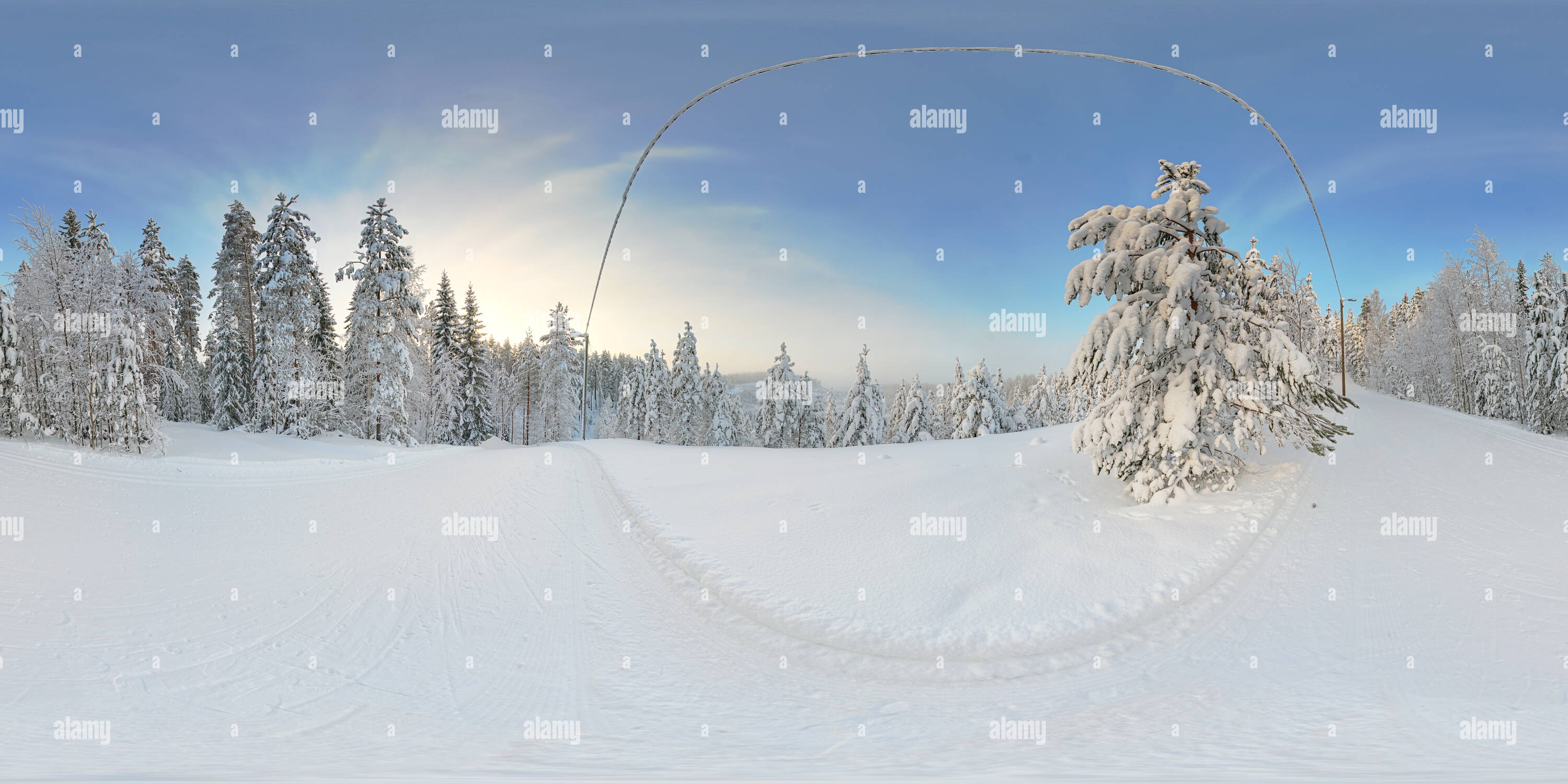 360° view of Patakukkula 2.1km ski track, panorama 18 of 20 - Alamy