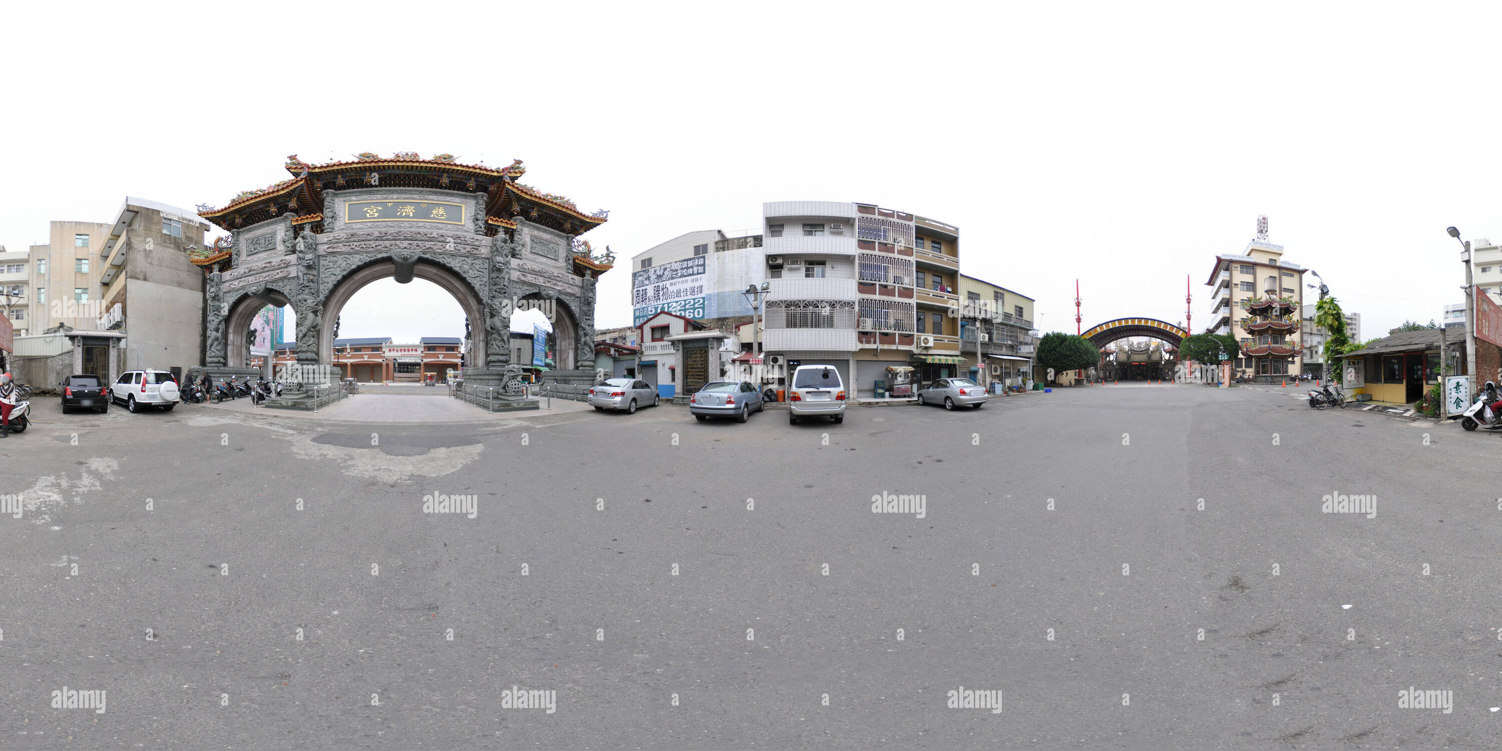 360° view of Xuejia Ciji Temple - Alamy