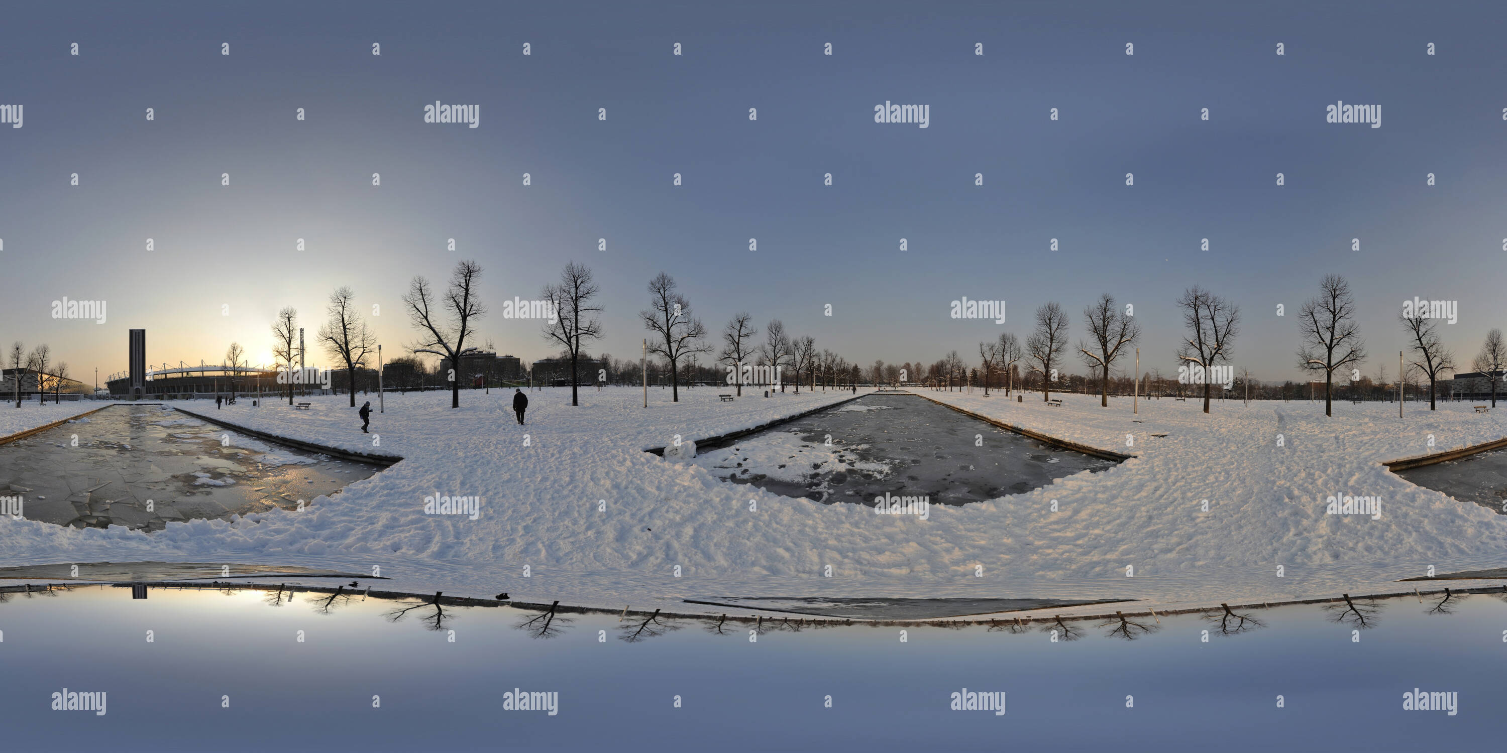 360° view of Park near Olympic Stadium - Alamy