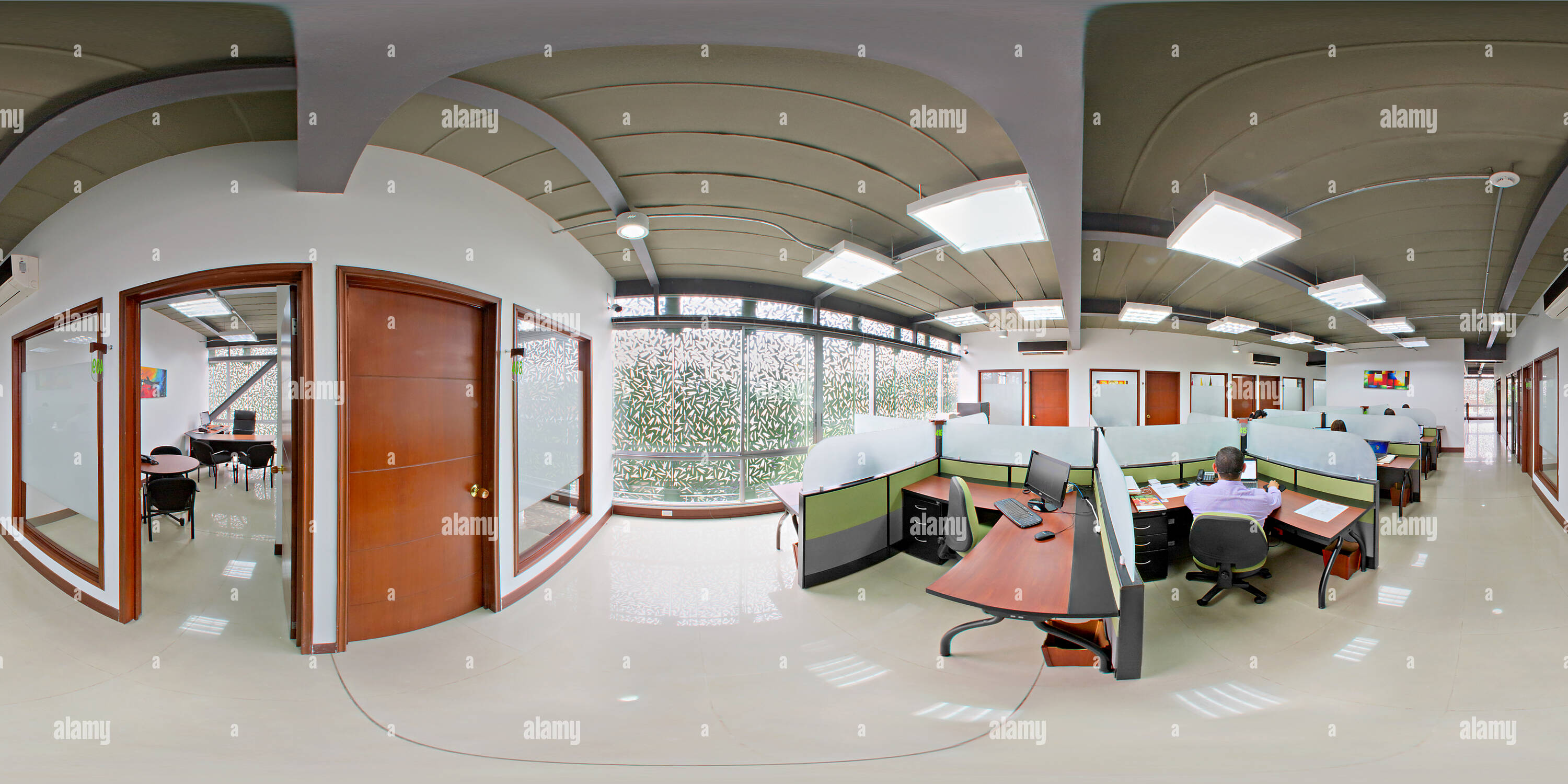 Estaciones de estaciones hi-res stock photography and images - Alamy