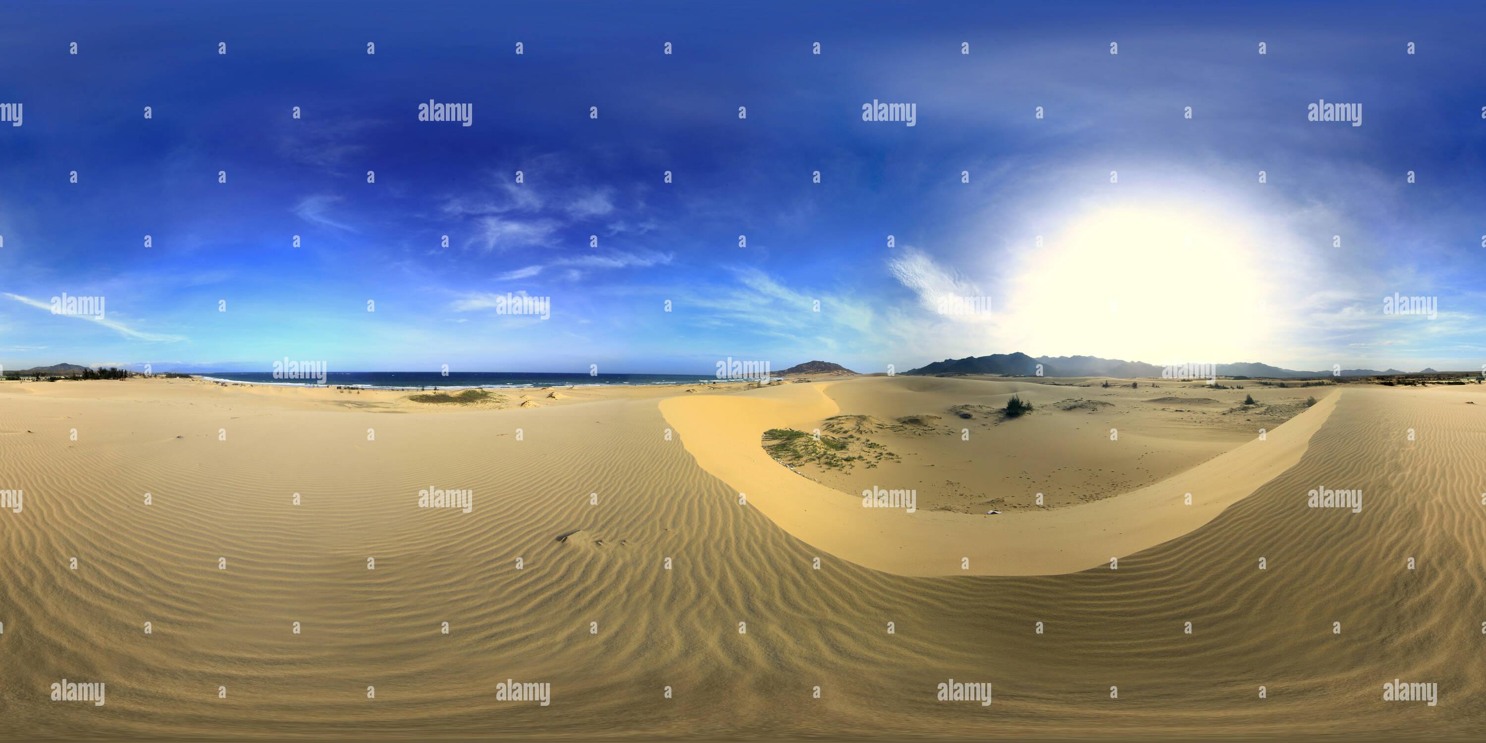 360° view of Phuoc Dinh mobile sand dunes - Alamy