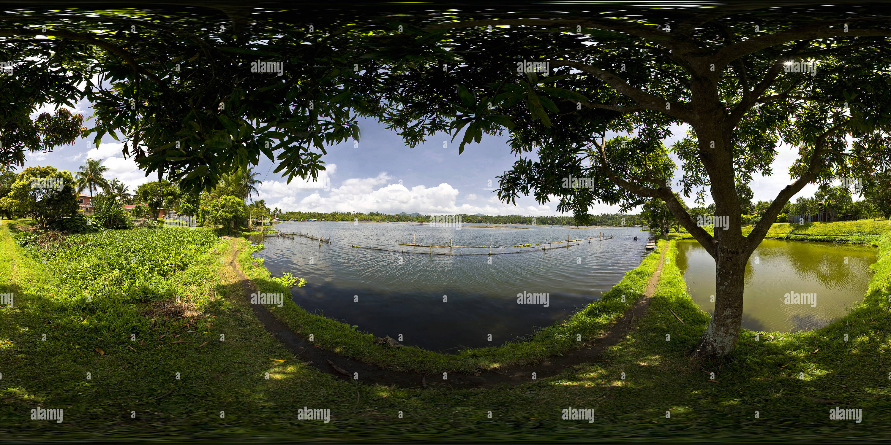 360° view of Bunot Lake San Pablo Laguna - Alamy