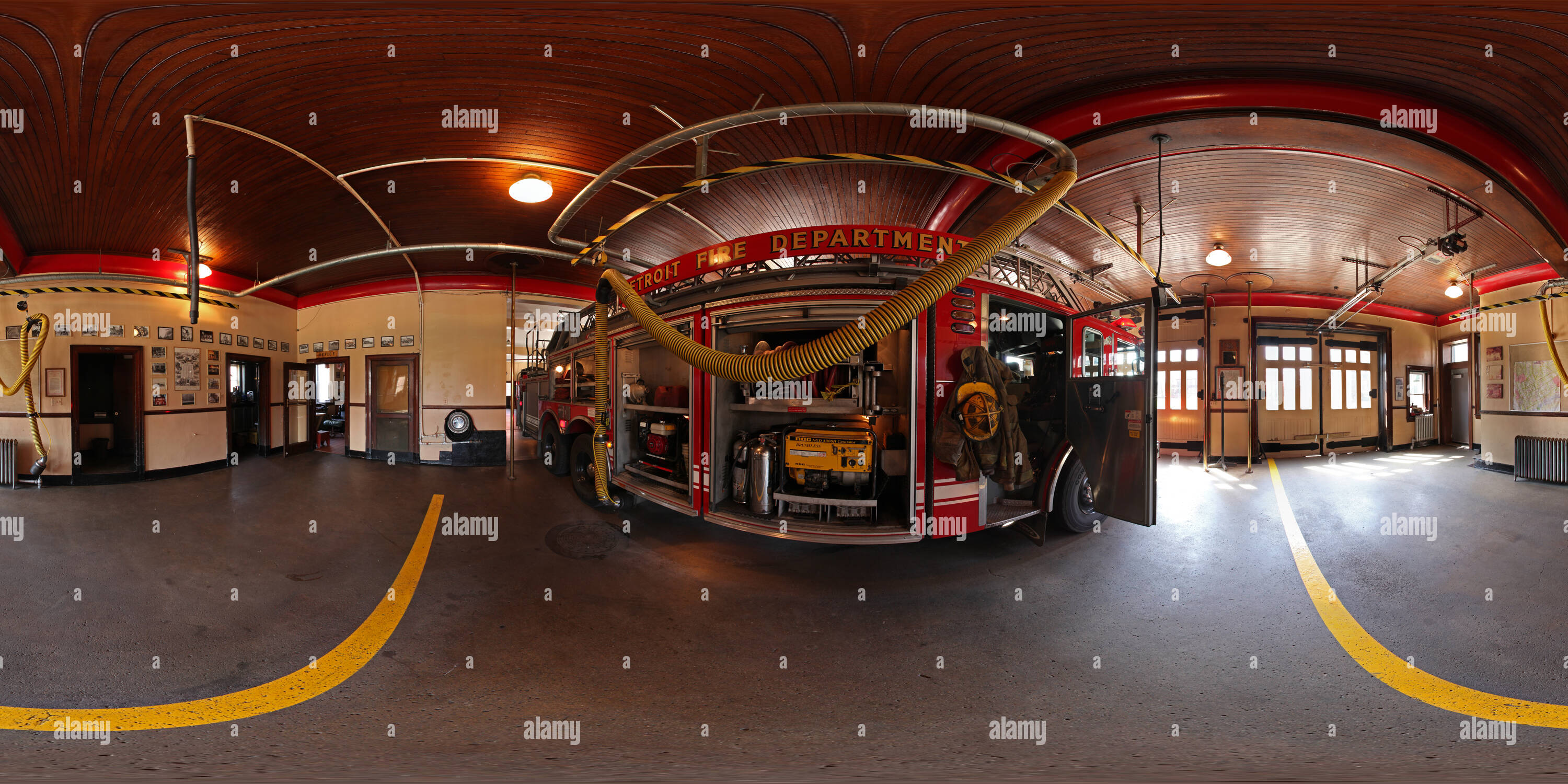 Detroit fire department hi-res stock photography and images - Alamy