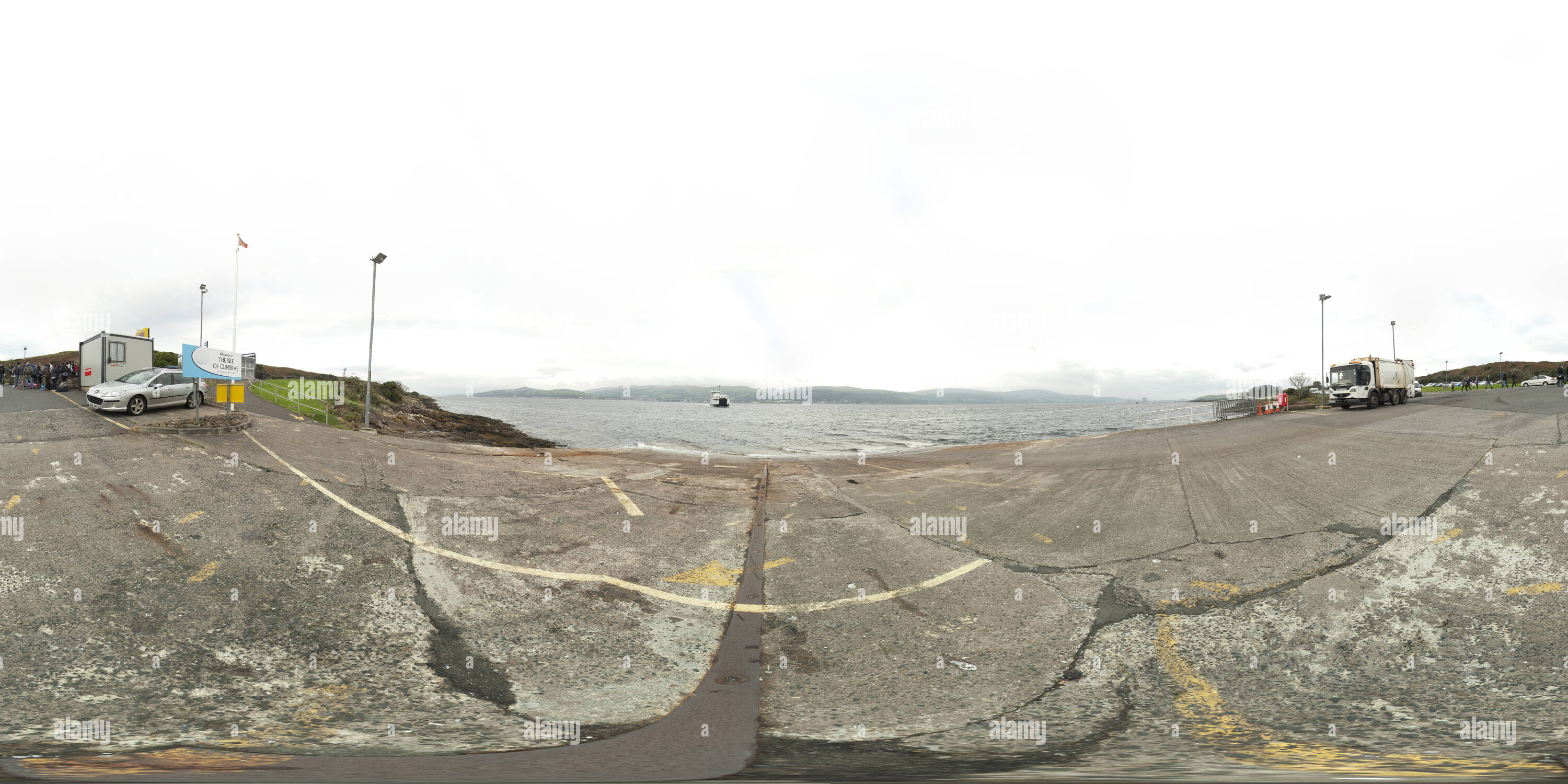 360° view of Welcome to the Isle of Cumbrae - Alamy