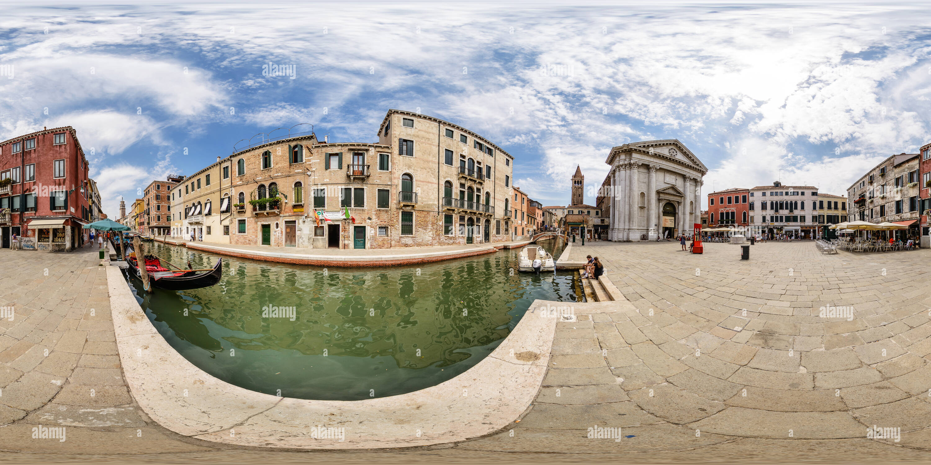 360° view of Venice - Campo San Barnaba - Alamy
