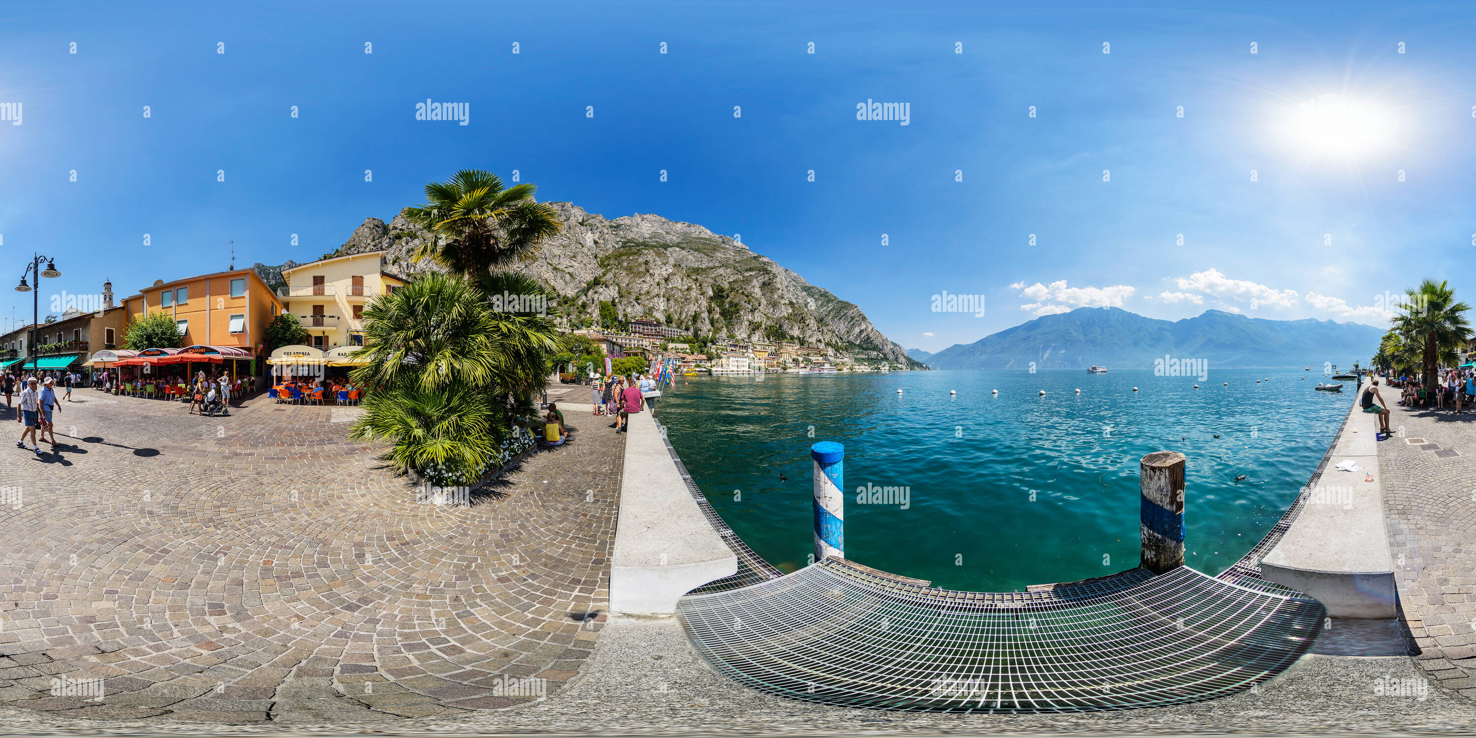 Lakeside promenade limone sul garda hi-res stock photography and images ...