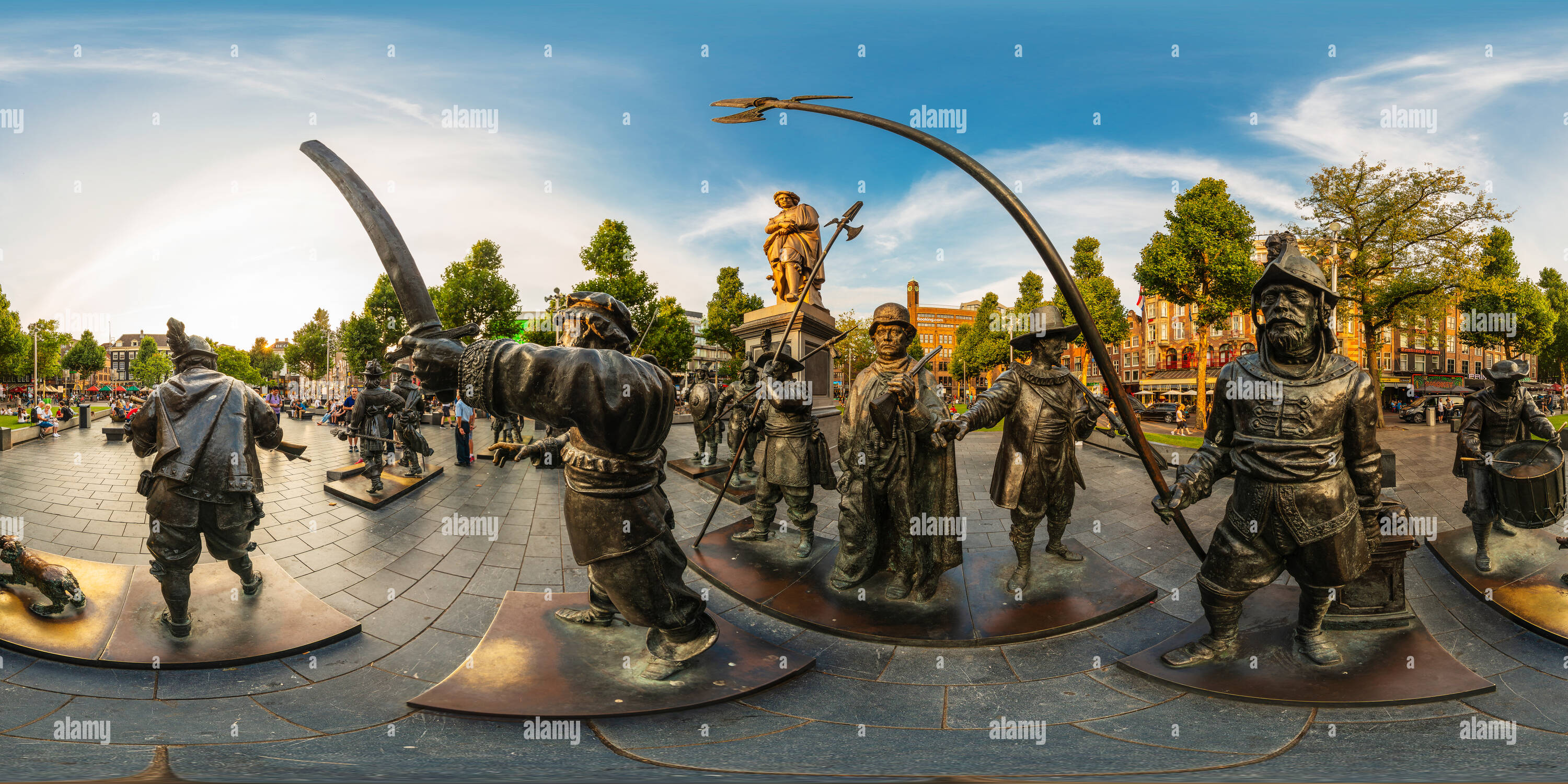 360° view of Amsterdam - Rembrandt Monument - Night Watch - Alamy