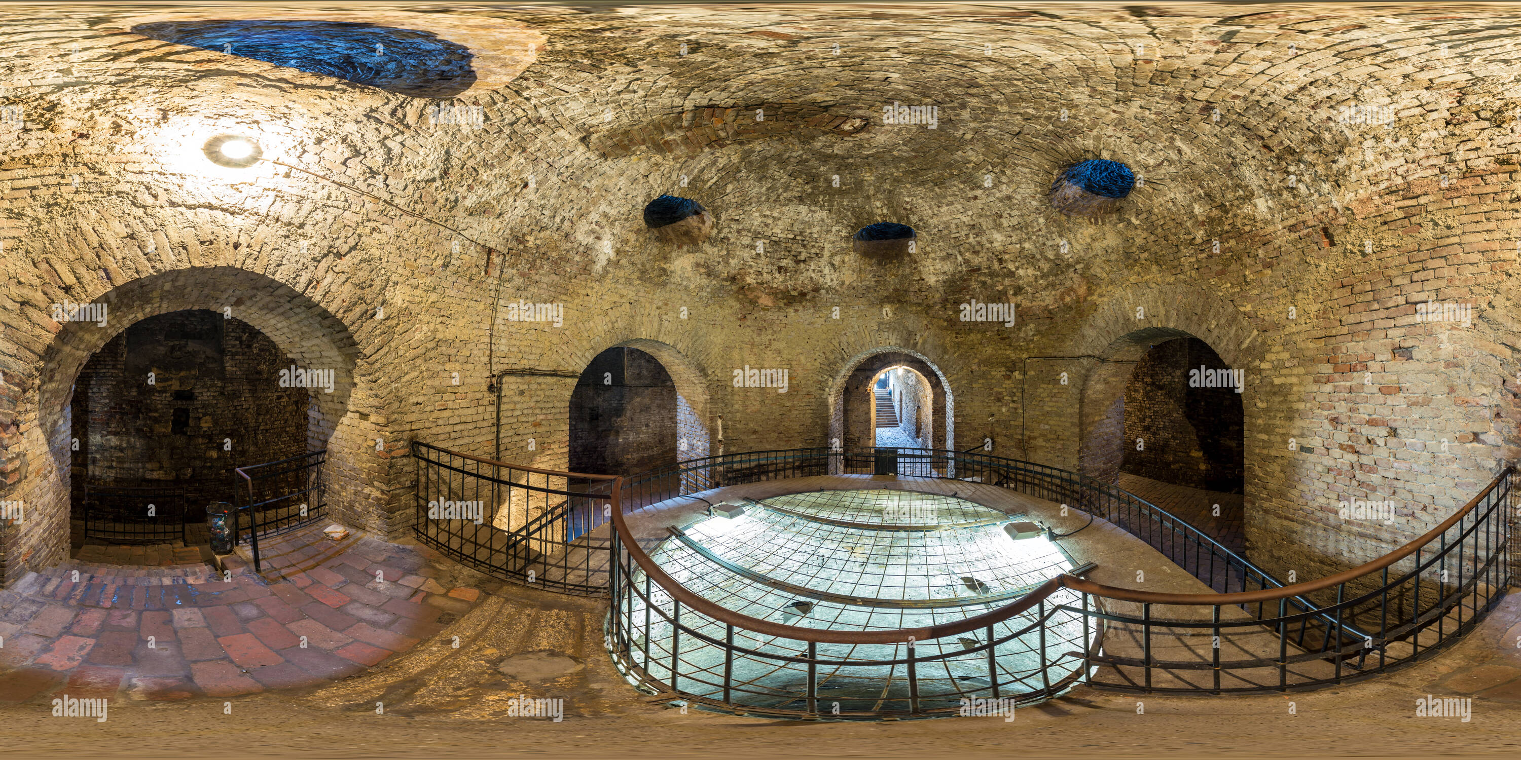 360° view of The Roman Well, Belgrade underneath Belgrade - Alamy