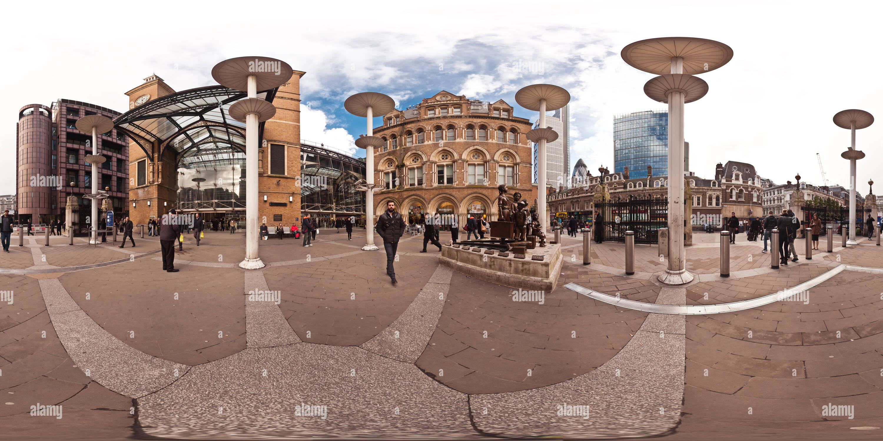 Liverpool 360 hi-res stock photography and images - Alamy