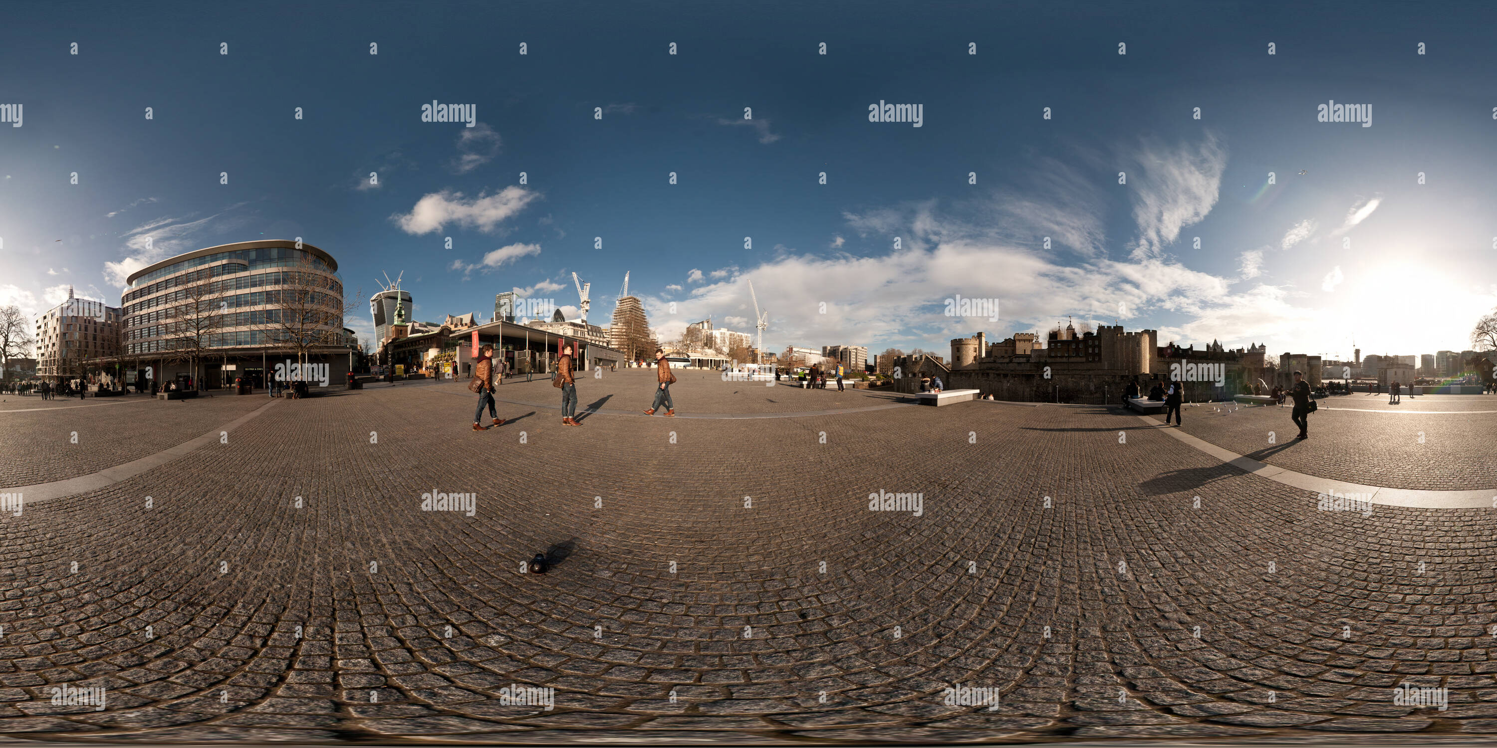360° view of Tower Hill Terrace - Alamy