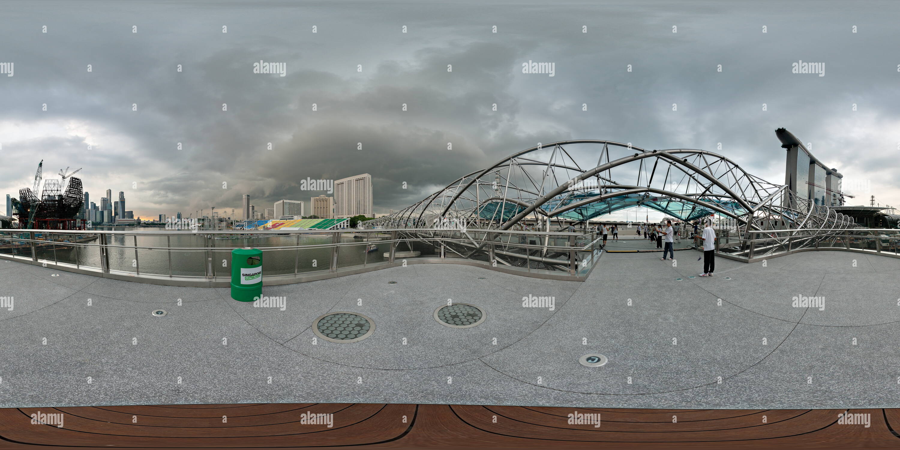 360° view of Helix Bridge, Singapore - Alamy