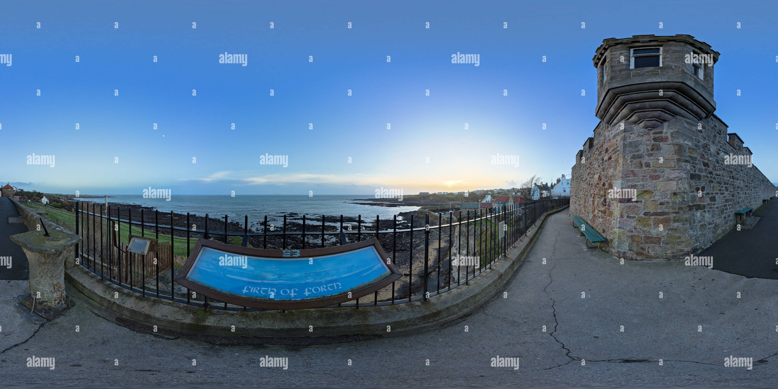 360° view of Castle Walk, Crail, Scotland - Alamy
