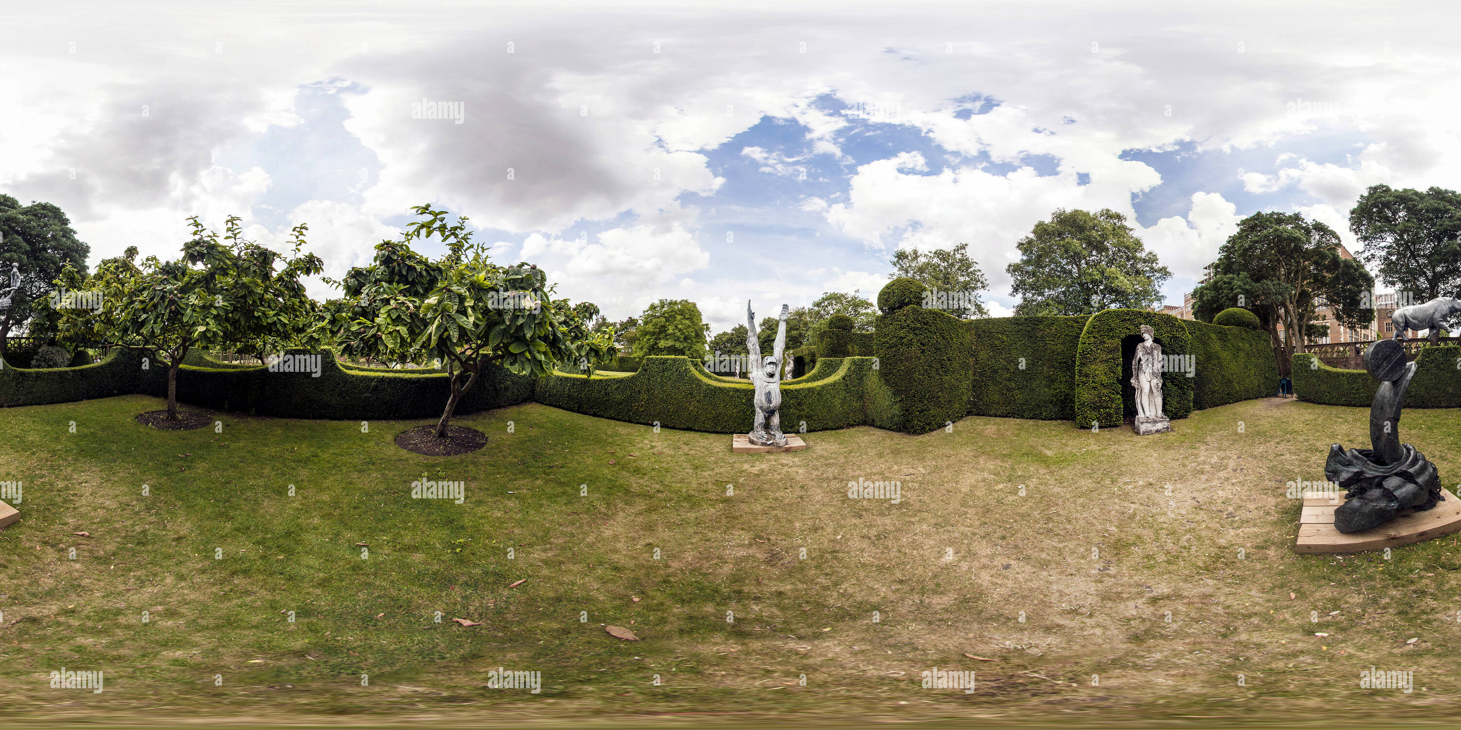 360° view of Ape Sculpture at Hatfield House - Alamy