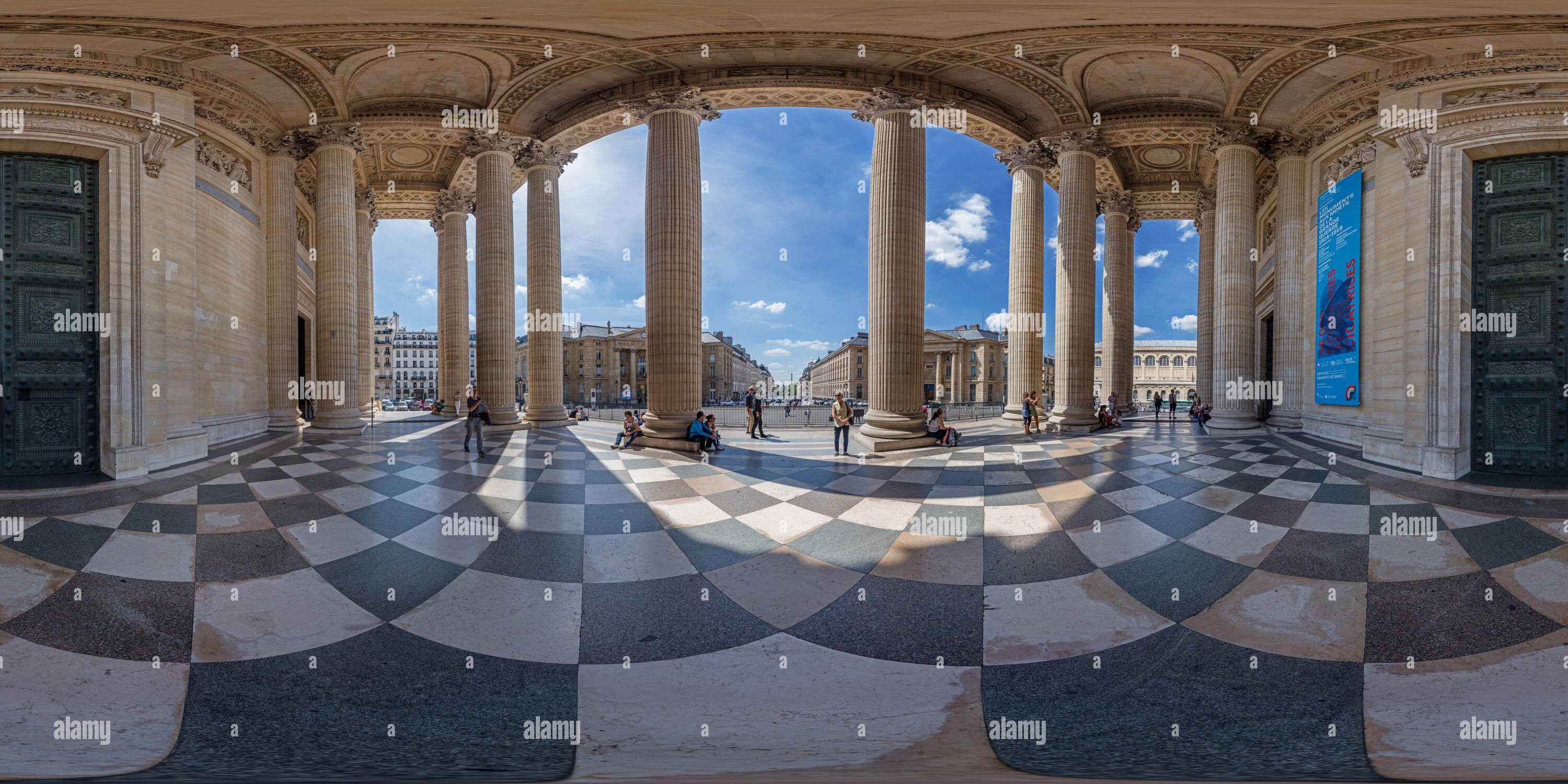 Corinthian colonnades hi-res stock photography and images - Alamy
