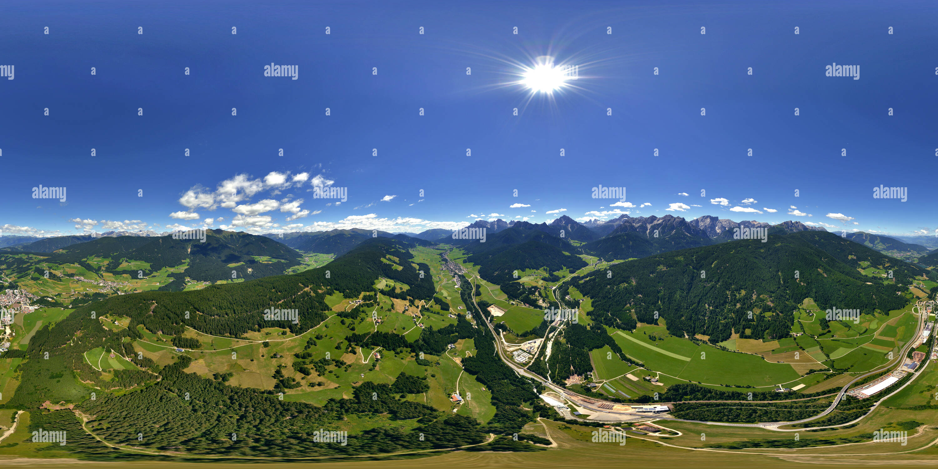 360° view of Luftpanorama Pustertal 16 - Alamy