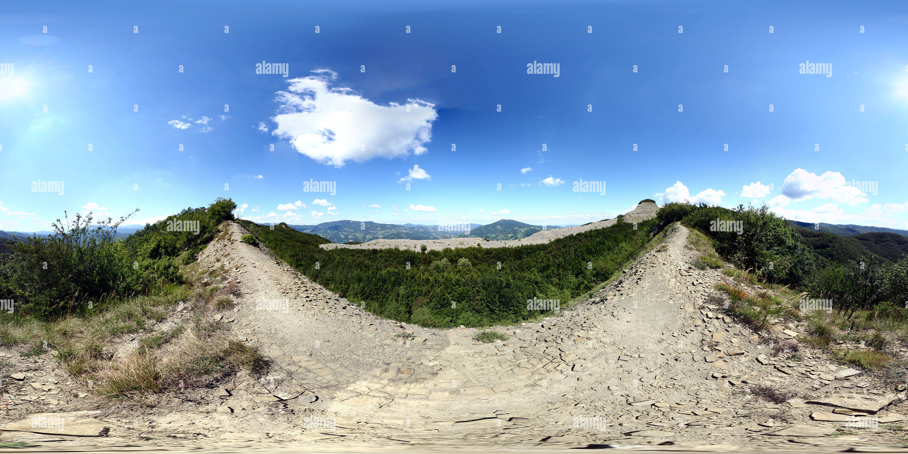 360° view of Barigazzo North crest from South crest - Barigazzo, Varsi ...
