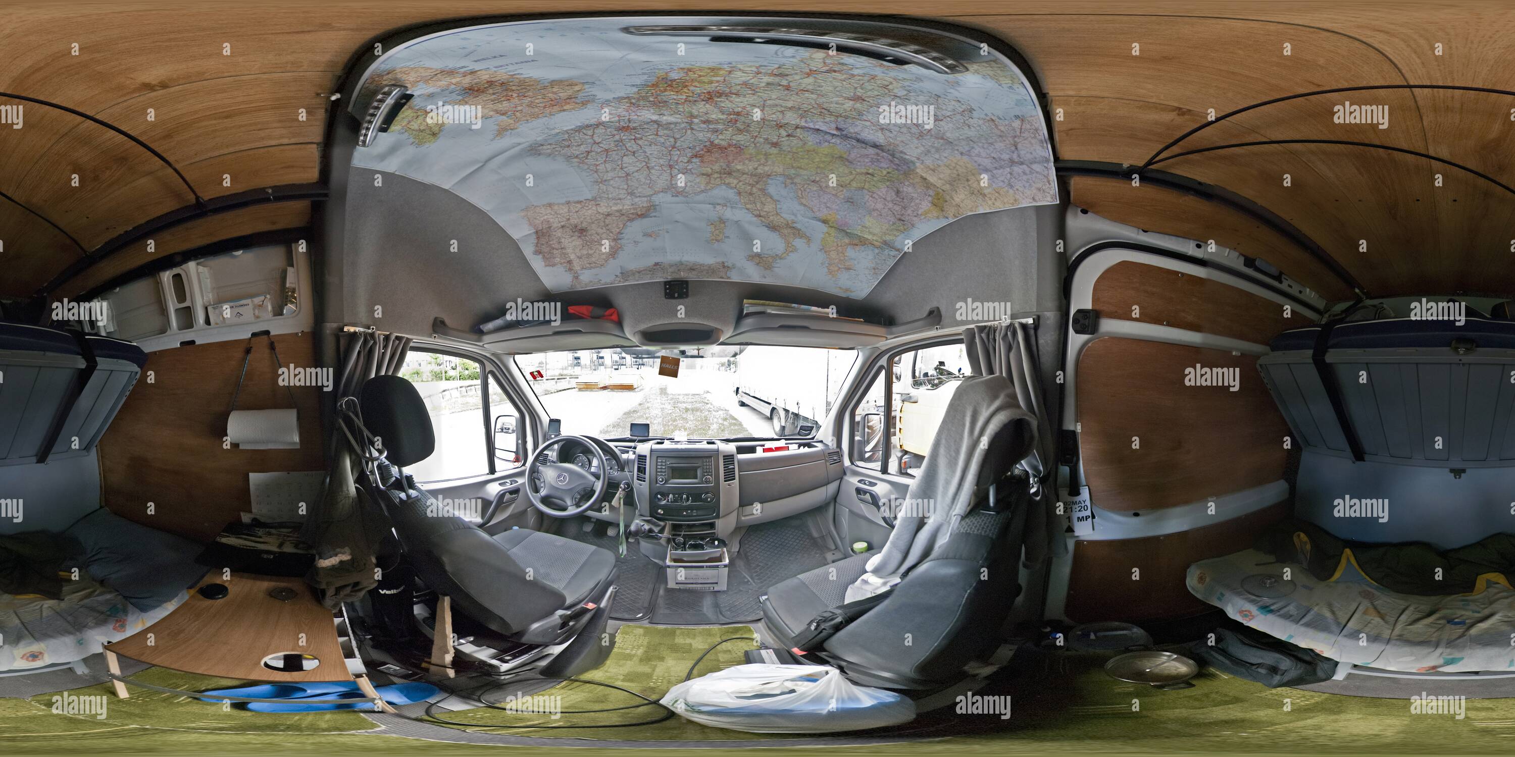 360° view of Living in Mercedes Sprinter - Alamy