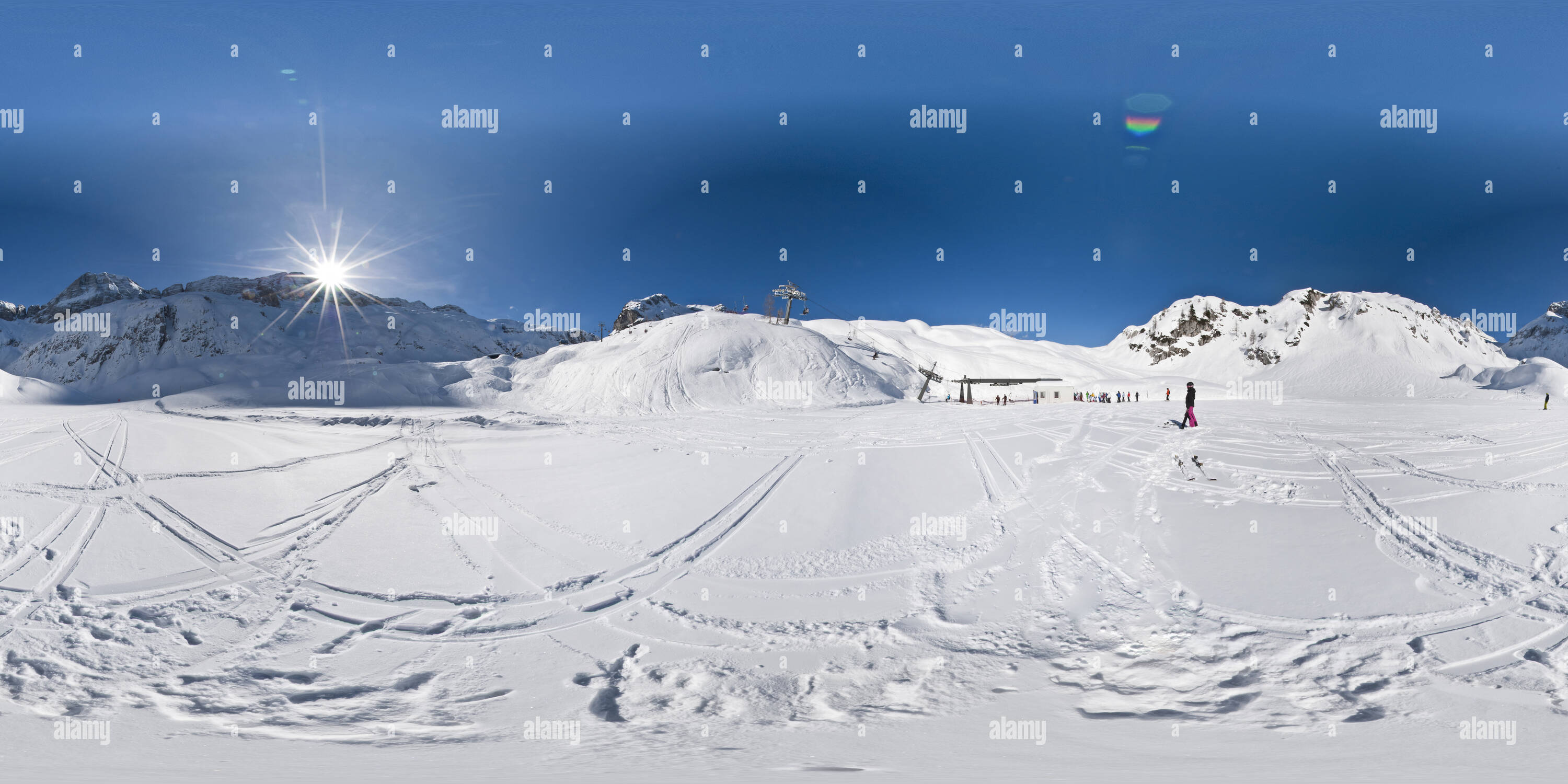 Gilberti hi-res stock photography and images - Alamy