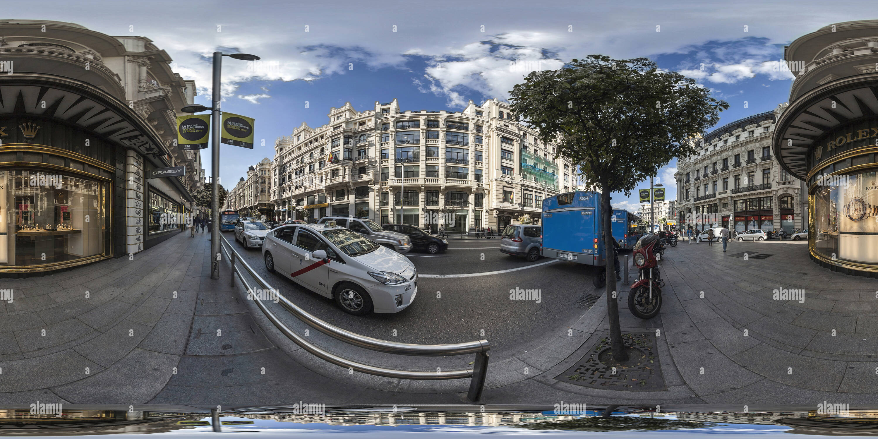 360° view of gran via. madrid - Alamy